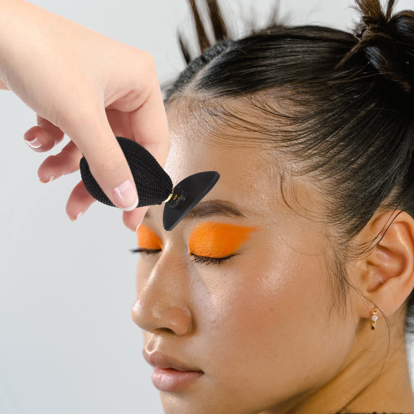 SOLUSTRE Lazy Eyeshadow Stamp Crease Silicone Eyeshadow Crease Eye Shadow Applicator Lazy Eyes Makeup Draw Tool Eyeshadow Stamp Crease Eye Makeup Tool