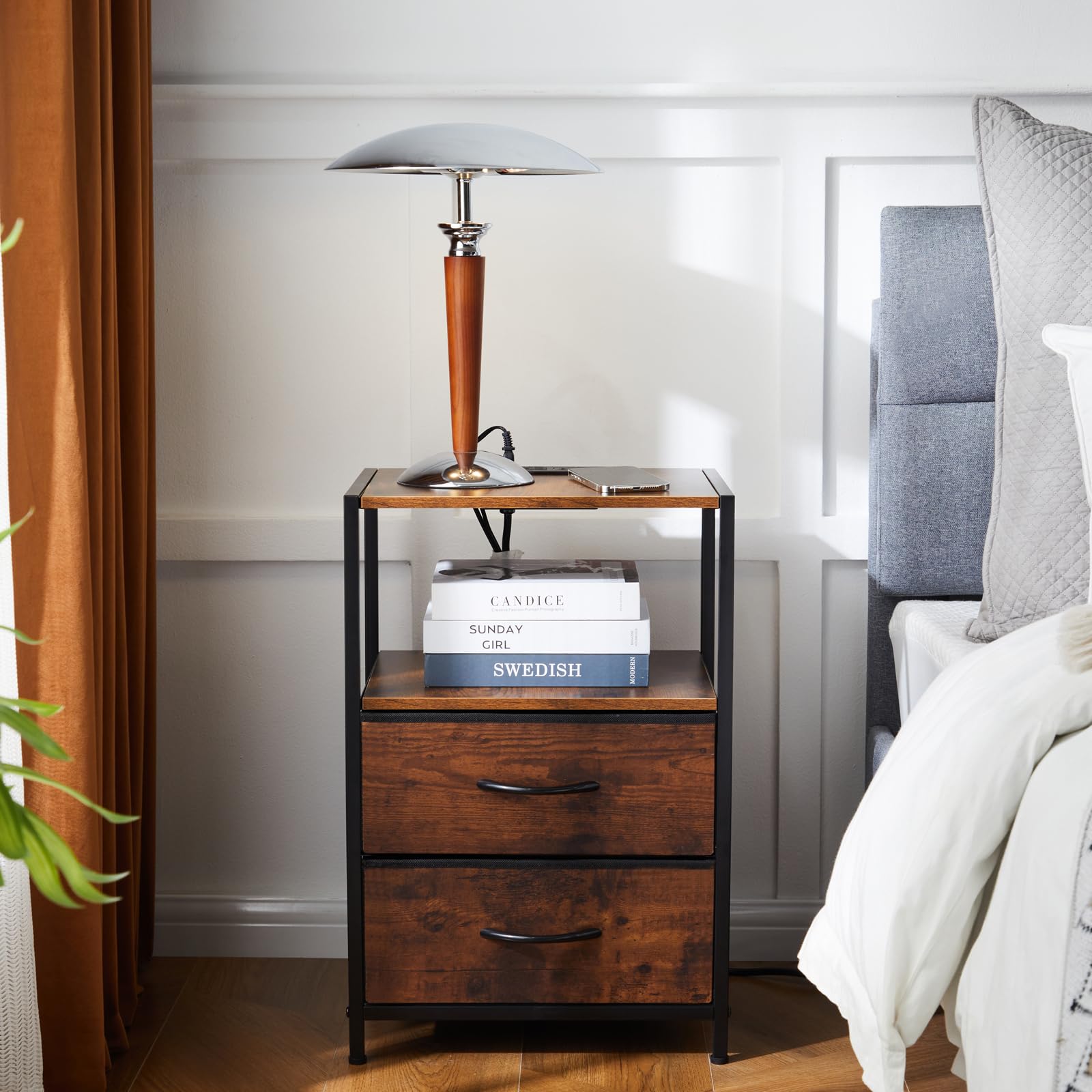 topfresh Brown Nightstand with Charging Station End Table Side Tables with USB Ports and Outlets Bedroom Nightstand with Fabric Drawers End Table with Open Shelf Modern Nightstand 1pcs