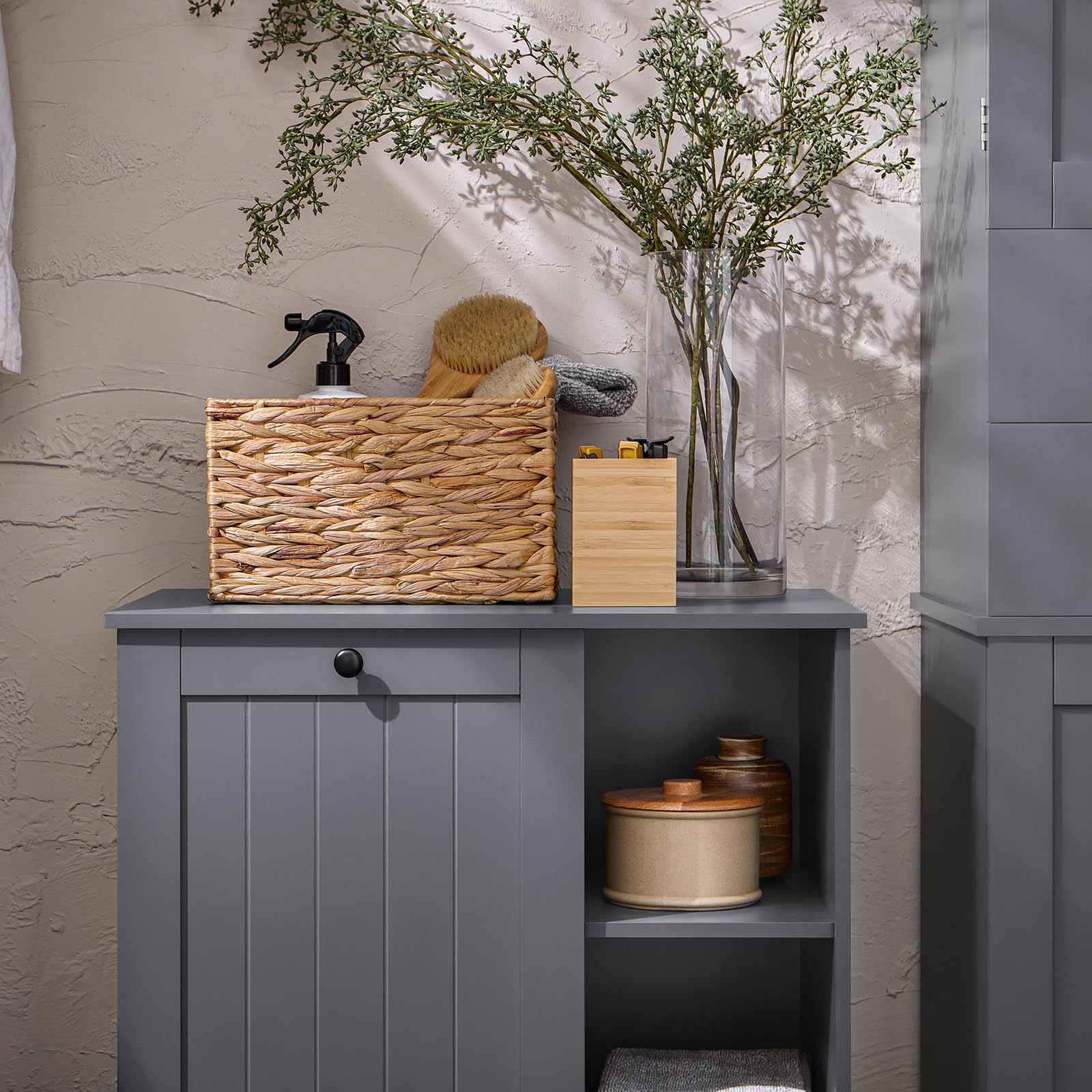 SoBuy Bathroom Laundry Cabinet with Tilt-Out Laundry Hamper and 3 Shelves, Bathroom Storage Cabinet, Gray BZR105-DG