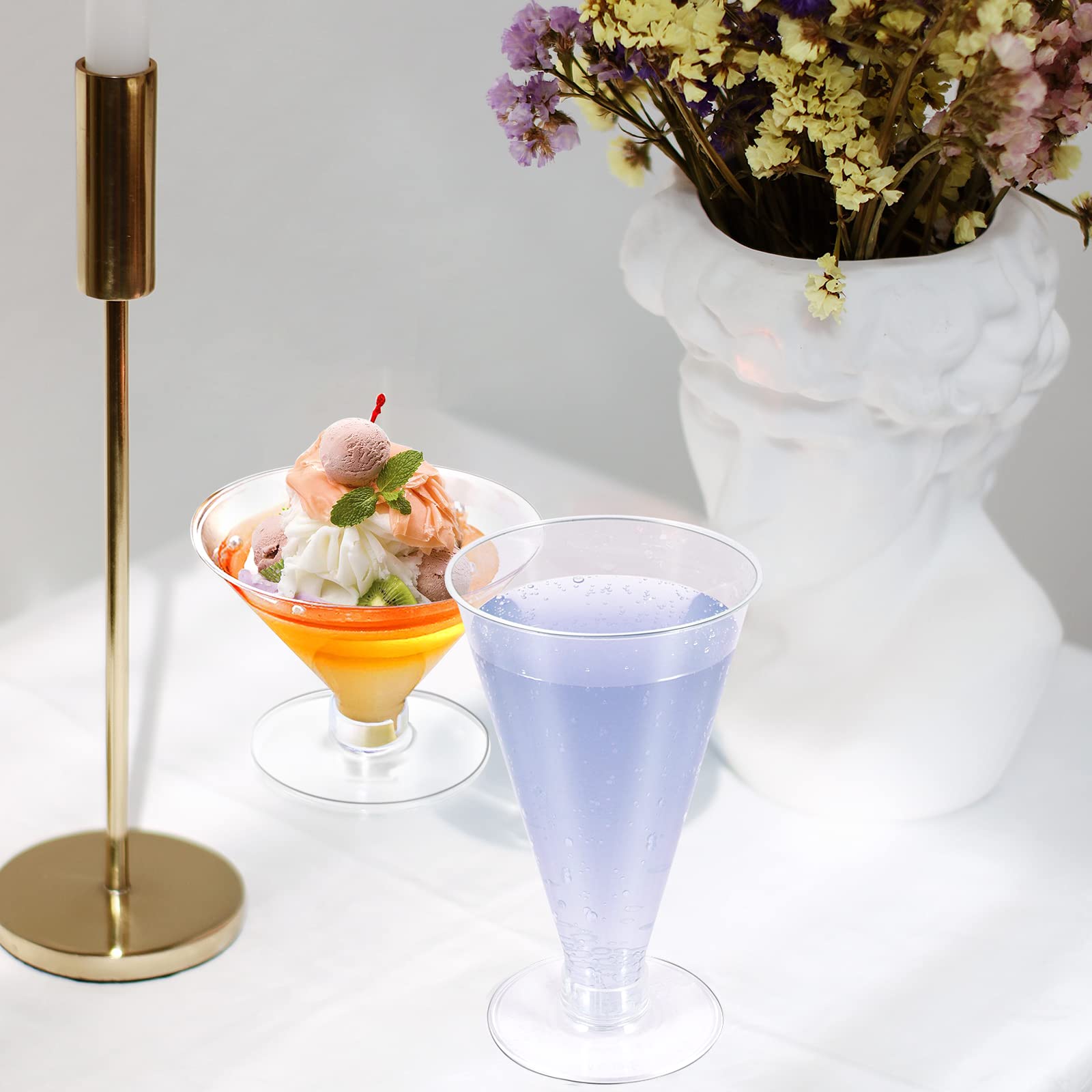 KesaPlan 40 Pack 2 Style Plastic Martini Glasses Disposable Cocktail Glasses 5/8.5 oz Martini Plastic Cocktail Glasses Ice Cream Dessert Cups with Spoons for Appetizer, Outdoor Parties, Weddings