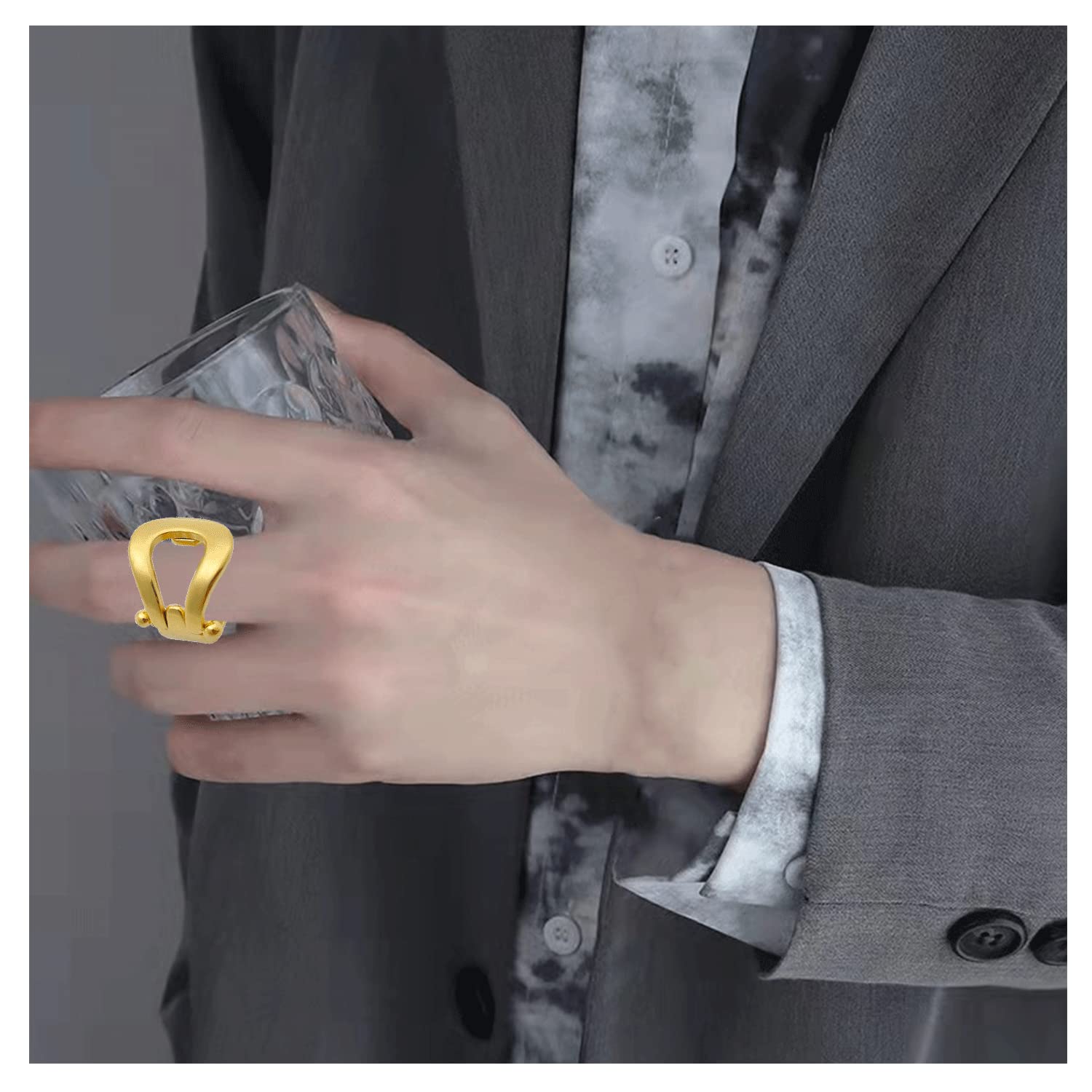 NORLSO 18K Gold Plated Hollow Ring Chunky Rings Wide Rings Simple Geometry Ring Horseshoe Ring Minimalist Statement Ring for Women Men (Gold)