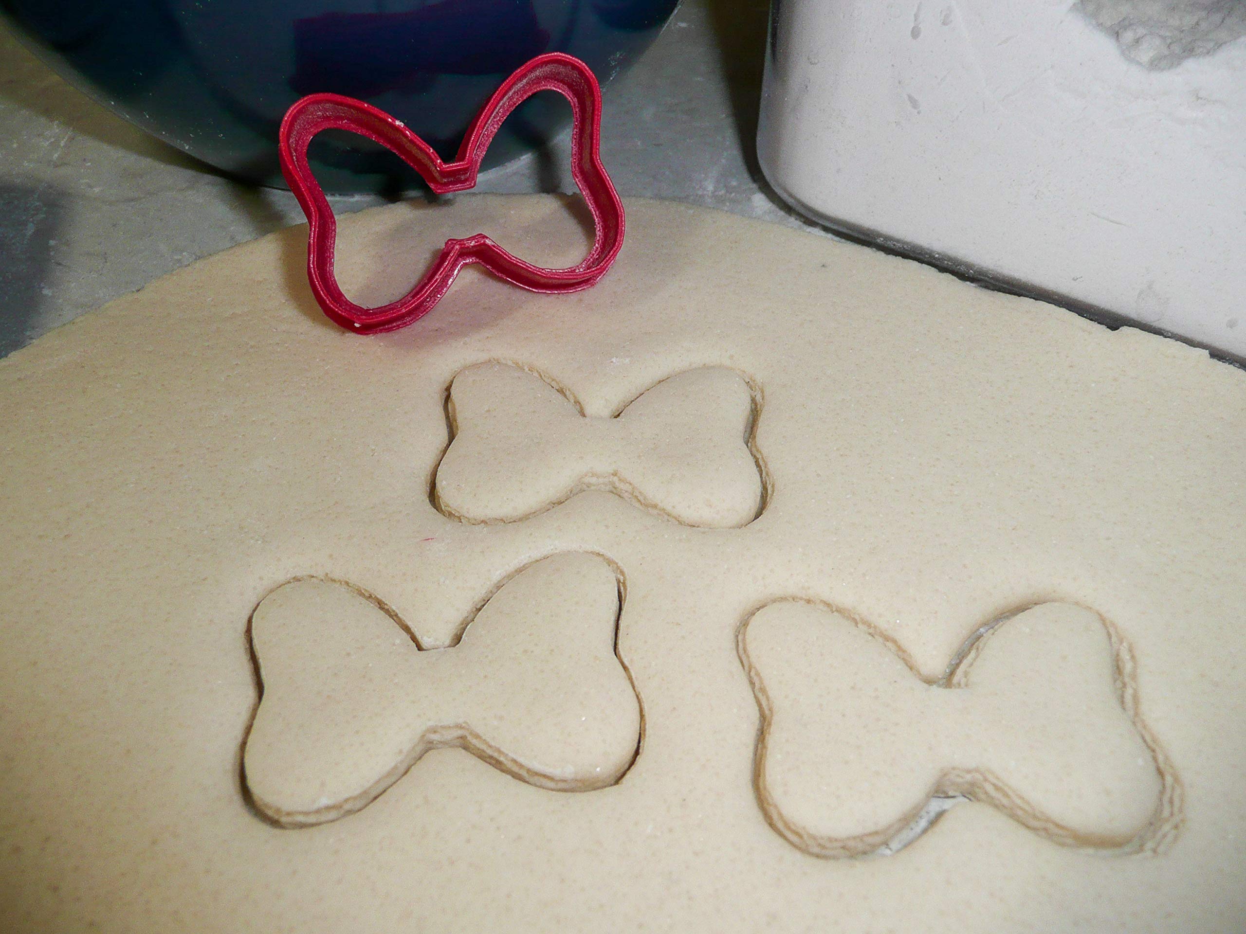 MINNIE MOUSE AND HER BOW CARTOON CHARACTER SET OF 2 SPECIAL OCCASION COOKIE CUTTERS 3D PRINTED MADE IN USA PR1539