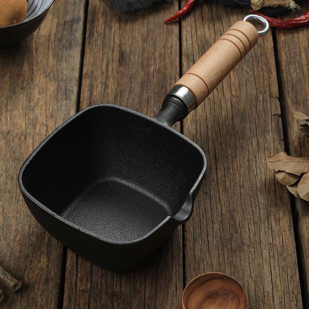 Yardwe Cast Iron Pot, Butter Iron Oil Heating Pot with Wooden Handle Cookware Melting Pot (4inch)