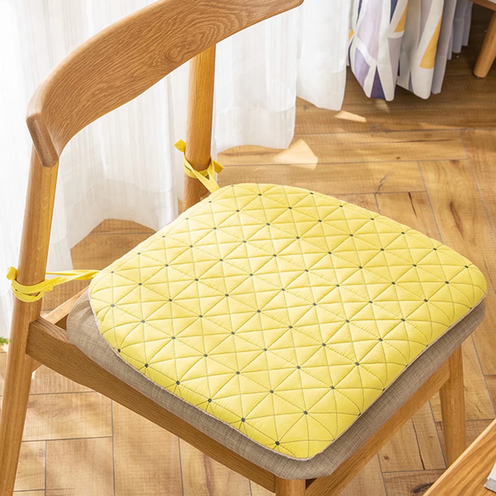 Kitchen Chair Cushions Set of 4 Non Slip, Seat Cushions for Dining Room Chairs, Dining Chair Pads Washable, Summer Colorful Decorative Pads, Breathable and Not Stuffy Yellow