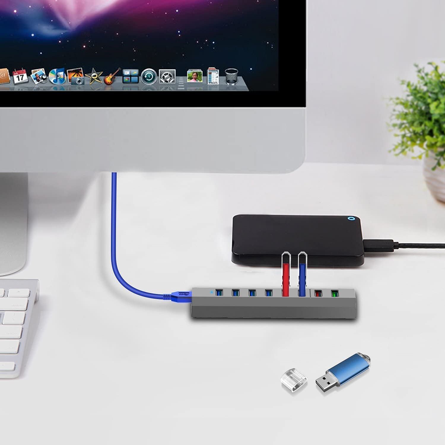 Powered USB Hub 3.0, GARMESE 8-Port USB 3.0 Hub with Power Adapter ( 12V / 3A ) Including 6 High Speed USB3.0 Data Transfer Ports Smart Charging Port and Quick Charging Port , Gray