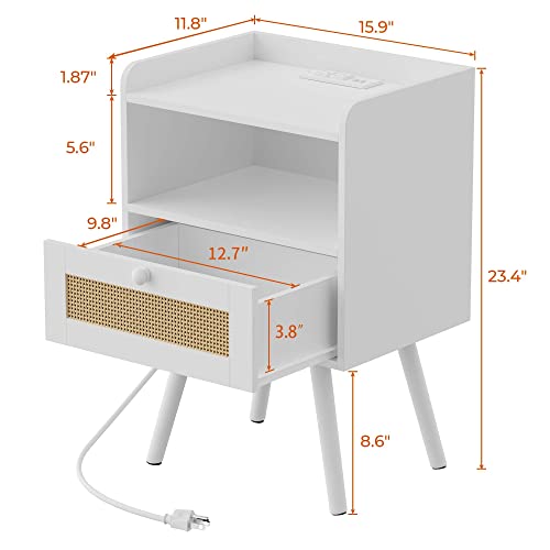 SUPERJARE Nightstands with Charging Station, Bedside Table Set of 2 with PE Rattan Drawers, Rattan Side Table with Storage & Solid Wood Feet, End Table for Bedroom, Living Room - White