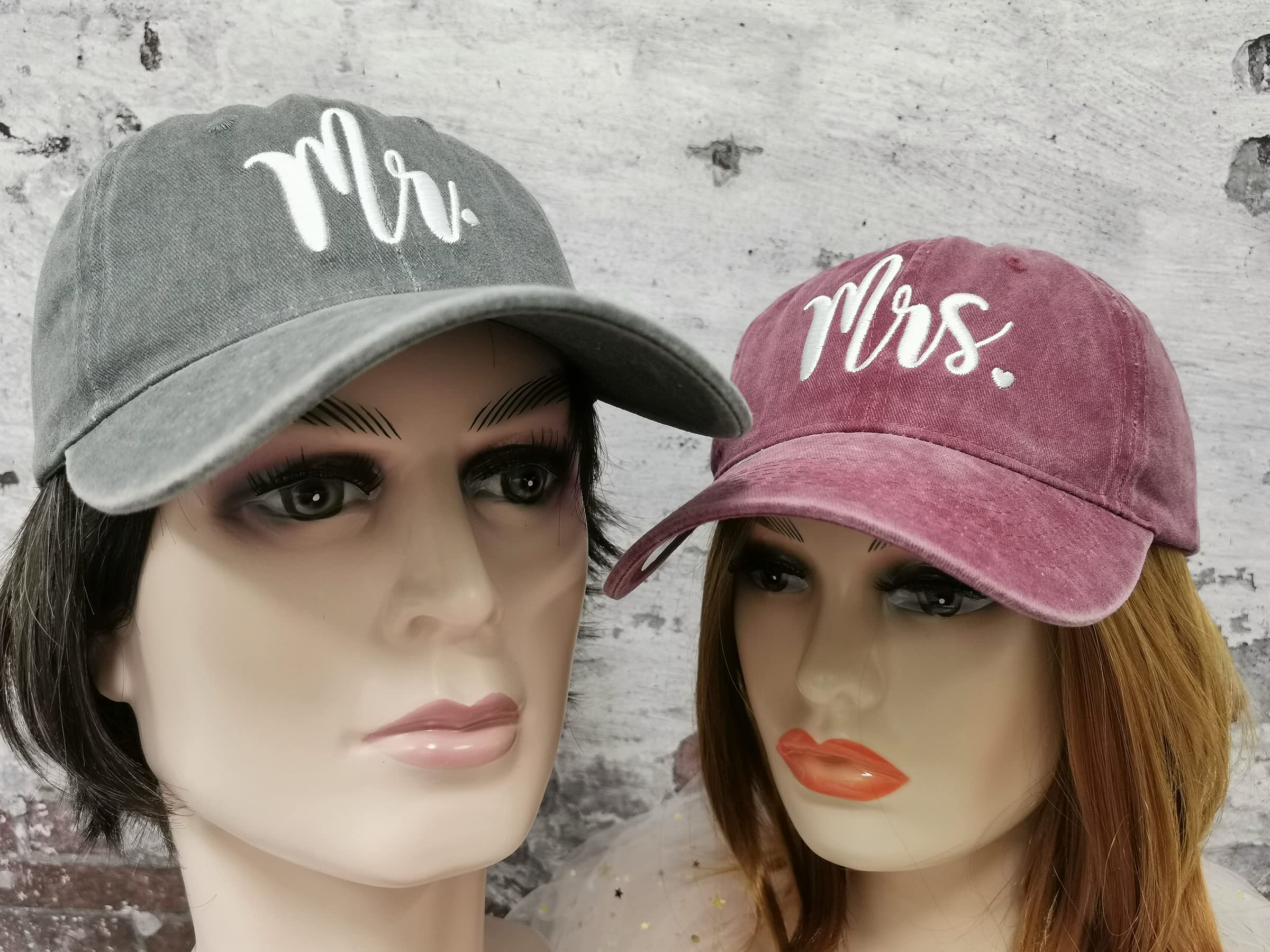 Mr. and Mrs. Hats, Embroidered Baseball Caps Snapback Hat, Bride Groom Matching Hats, Bridal Gift, Newlywed Honeymoon Wedding Gift, Couples Set