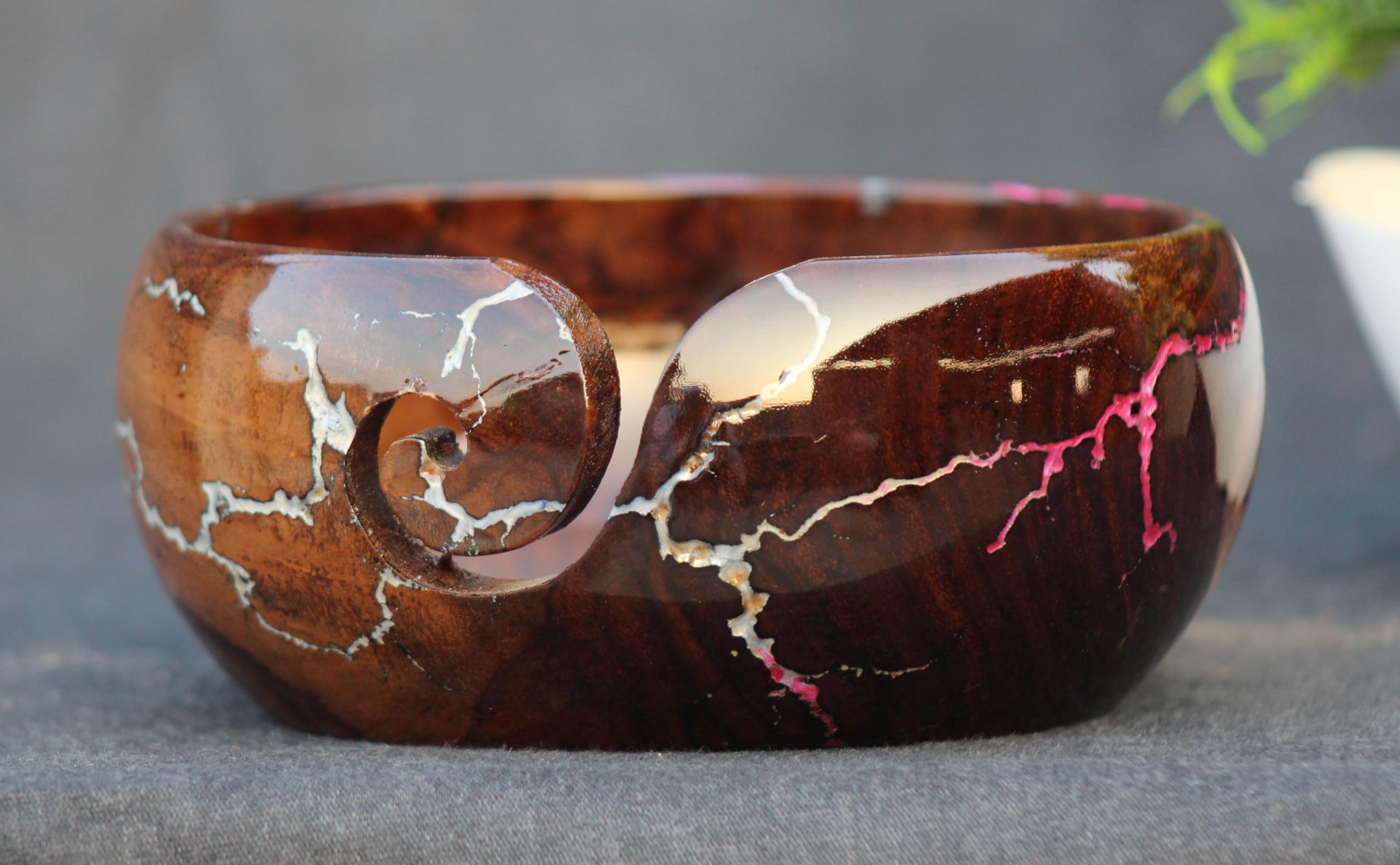 Yarn Bowl Wooden, Lichtenberg Figure & Resin Wooden Yarn Bowl, Crochet Yarn Bowl, Large Yarn Bowl Wood, Yarn Bowls for Wool Storage (Large)