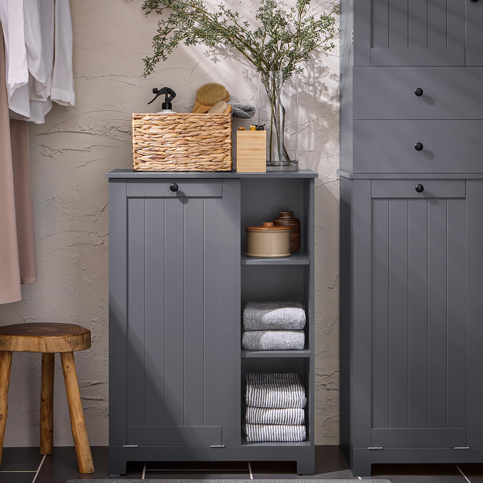 SoBuy Bathroom Laundry Cabinet with Tilt-Out Laundry Hamper and 3 Shelves, Bathroom Storage Cabinet, Gray BZR105-DG