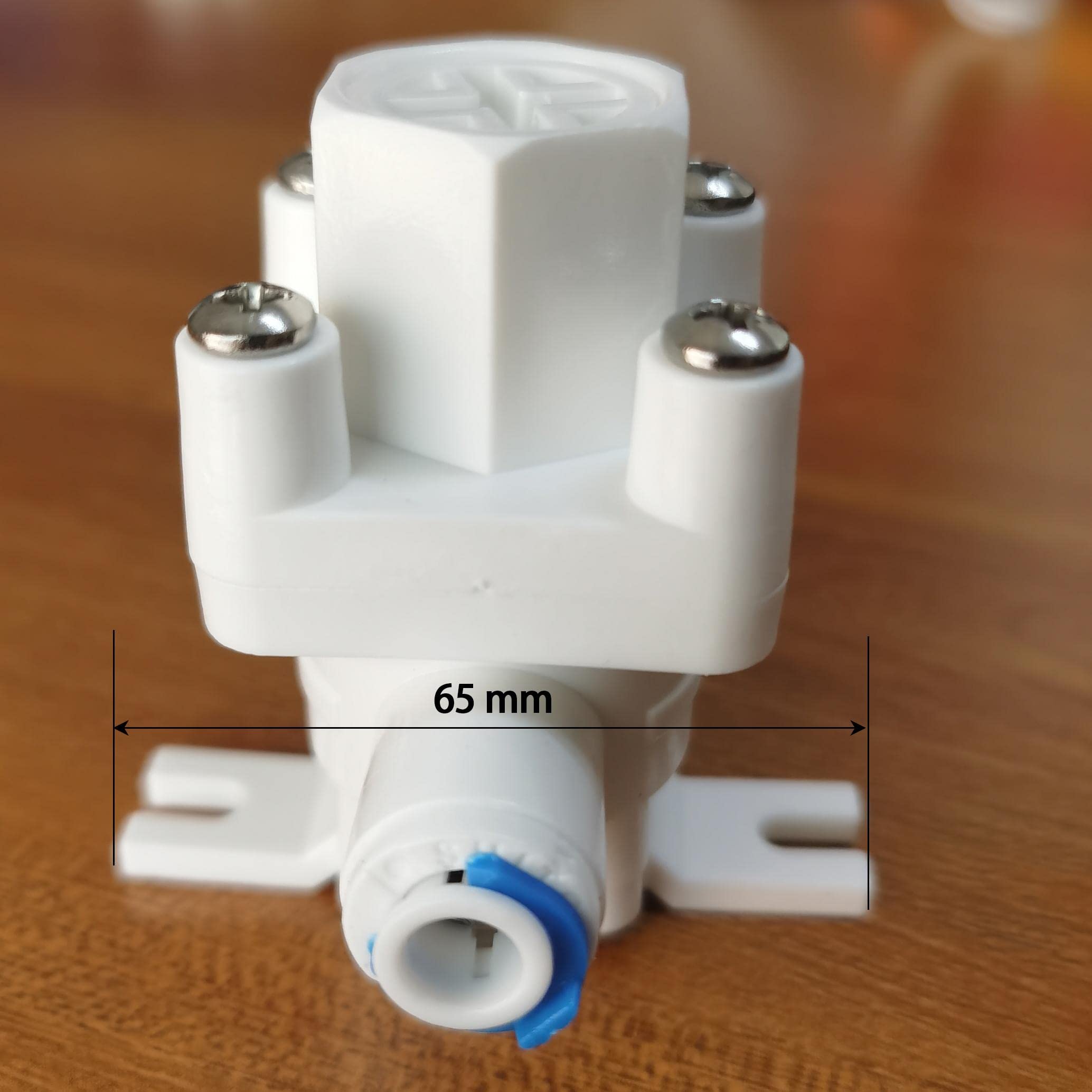 MALIDA 1/4" OD Tube Water Pressure Relief Regulator, Reducing Valve Filter Protection Push to Quick Connect Fittings for Reverse Osmosis Water System.