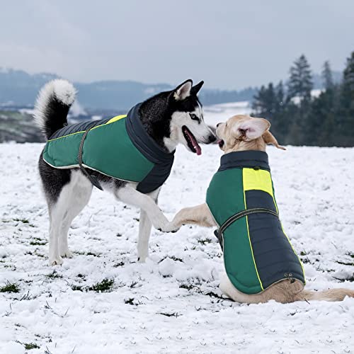 T'CHAQUE Warm Dog Jacket, Cold Weather Coat for Small Medium Large Dogs, Waterproof Reflective Turtleneck Dog Vest, Winter Fleece Dog Outfit with Leash Ring Windproof Adjustable Dog Apparel Clothes