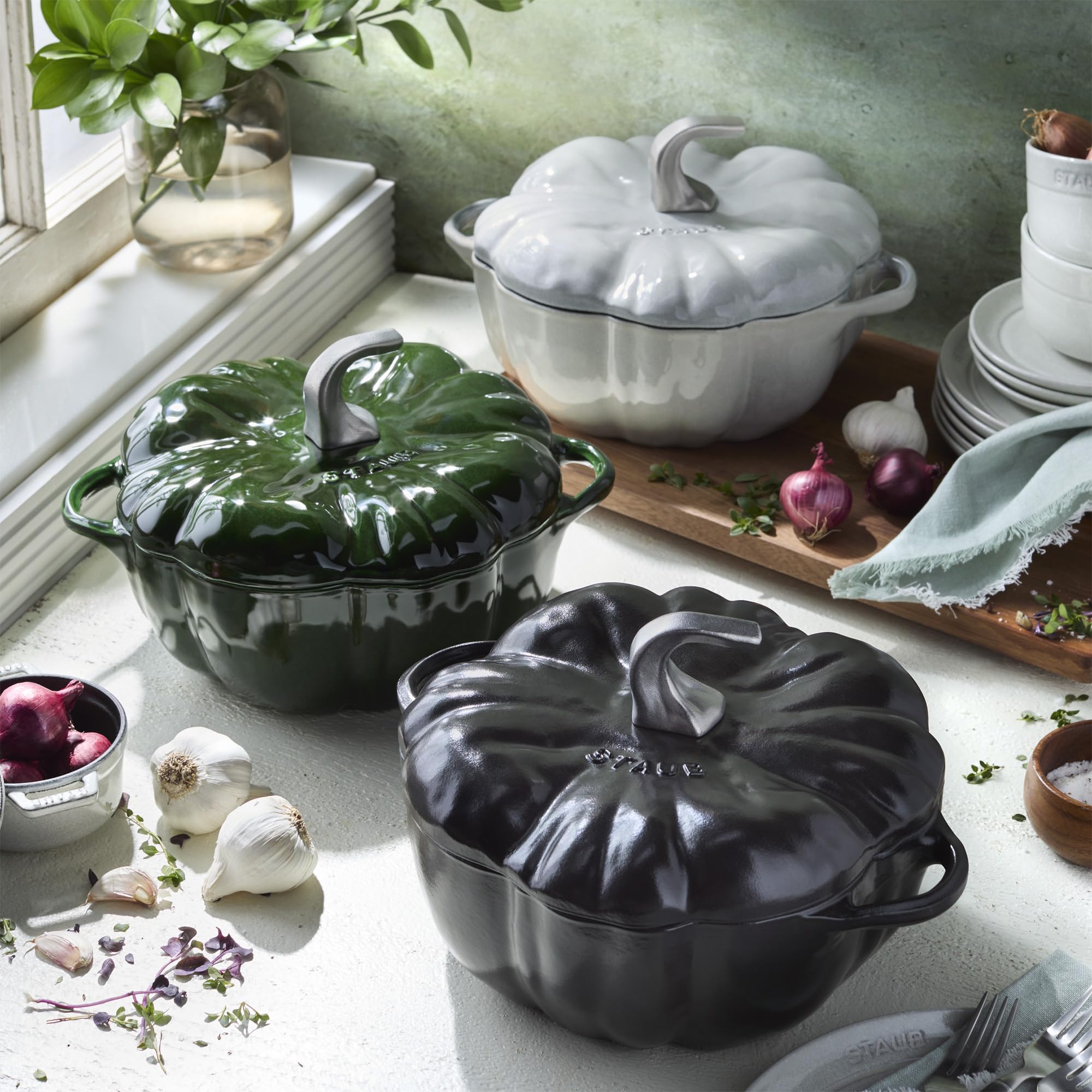 STAUB Cast Iron 3.5-qt Pumpkin Cocotte with Stainless Steel Knob - Black