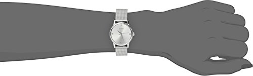 GUESS Genuine Diamond Dial Mesh Bracelet Watch. Color: Silver-Tone (Model: U0532L1)