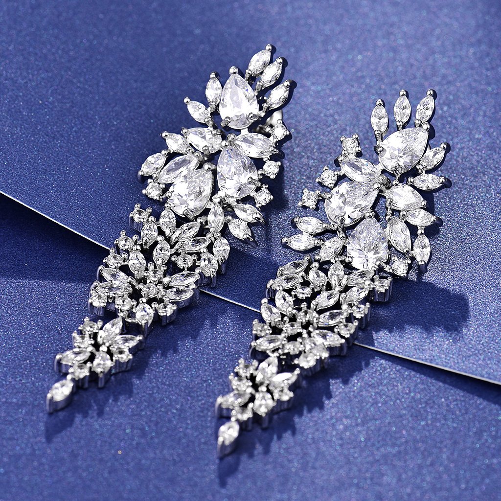 GULICX Shinning Cubic Zirconia Art Deco Leaves Drop Chandelier Dangle Wedding Earrings for Brides Silver Tone