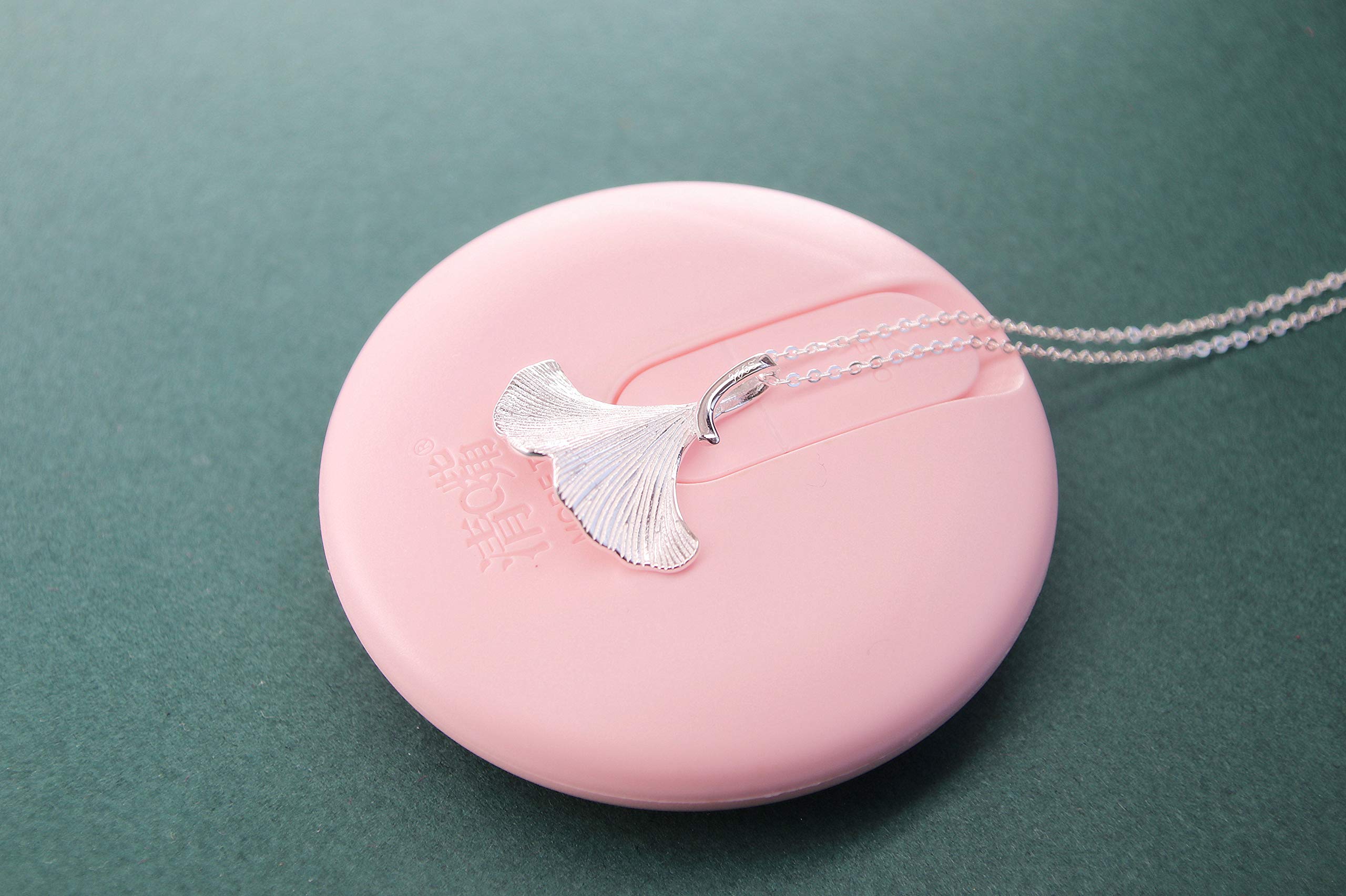Helen de Lete 3D Ginkgo Leaf Sterling Silver Choker Necklace-silver