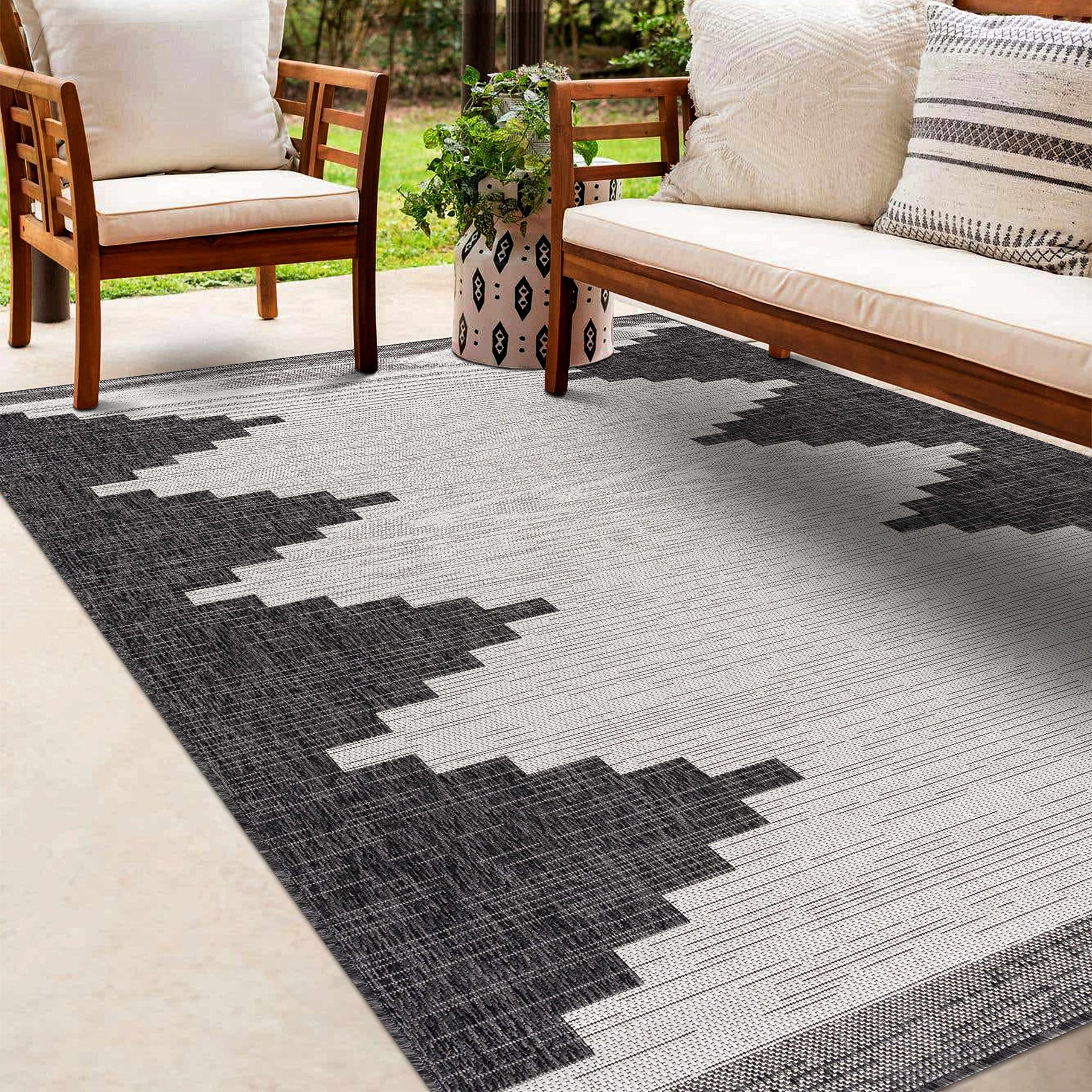 Hauteloom Djugun Outdoor Area Rug - Outside Porch Patio Rug Carpet - Waterproof Rug - Geometric - Black, Gray, Off White, White - 5'3" x 7'7"