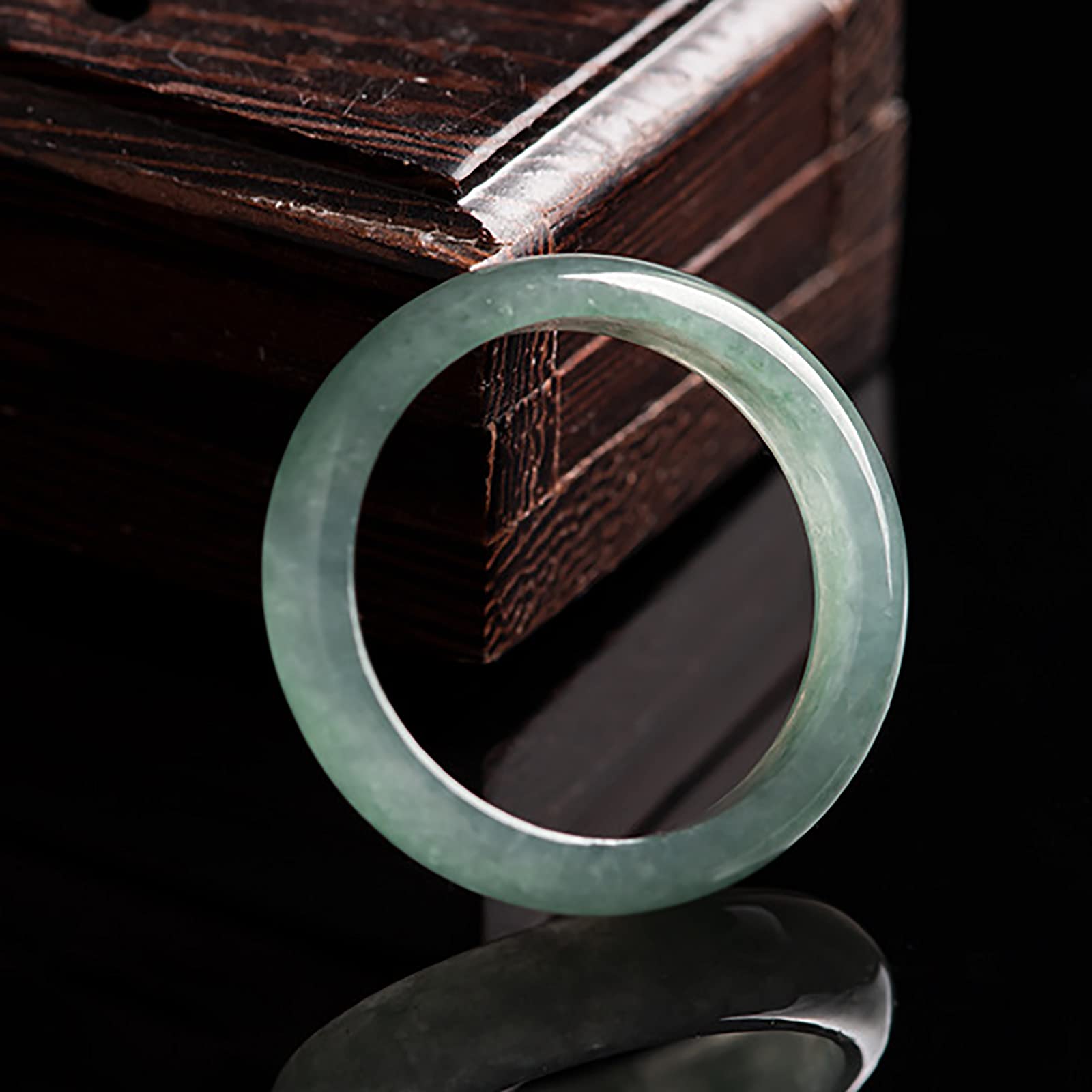 HSUMING Chinese Natural Green Jade Band Rings for Women, Size 6-10 (Green, 8)