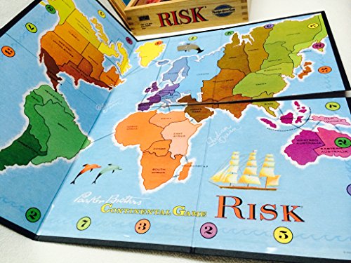 Hasbro Gaming Risk Nostalgia