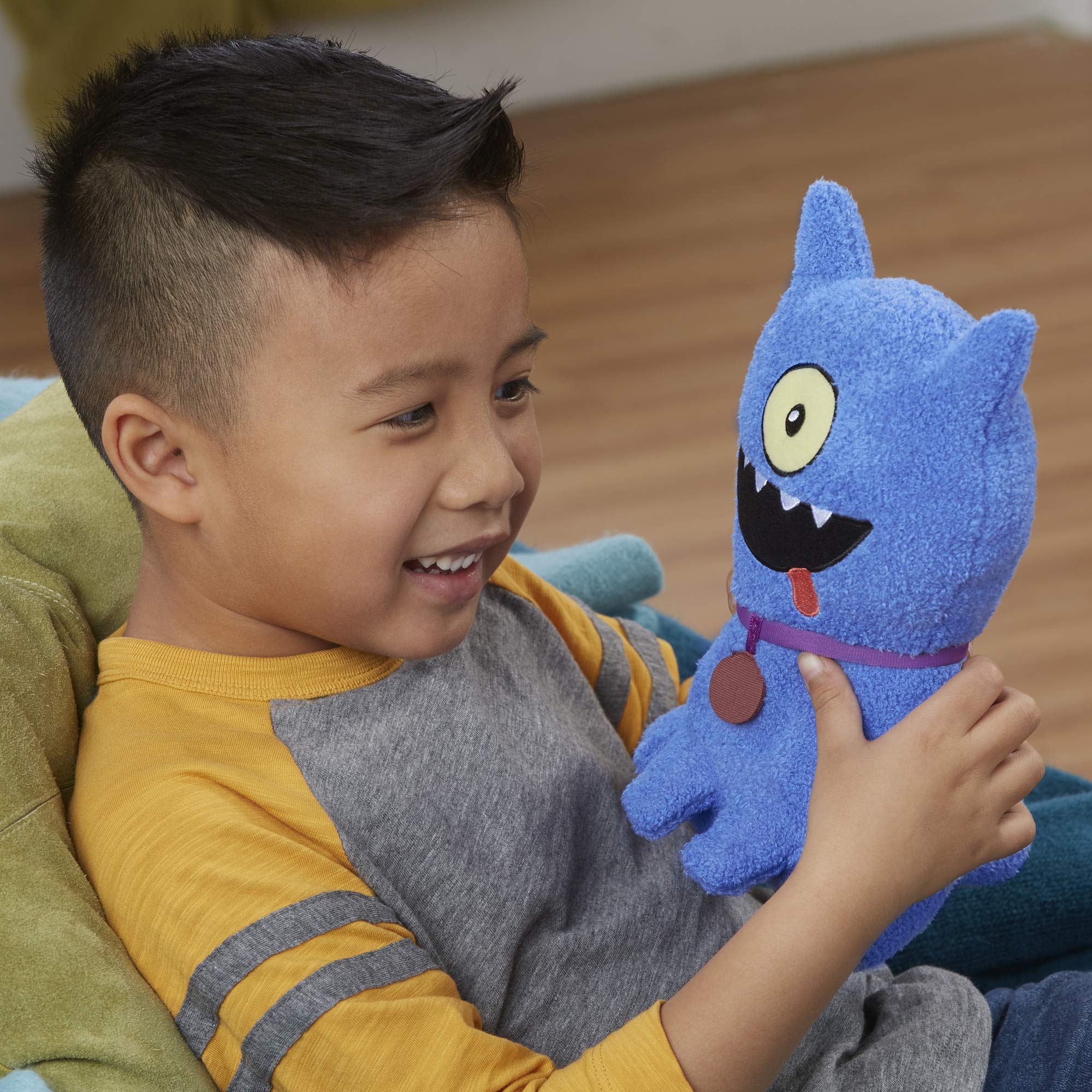 Hasbro Toys Uglydolls Feature Sounds Ugly Dog, Stuffed Plush Toy That Talks, 9.5" Tall