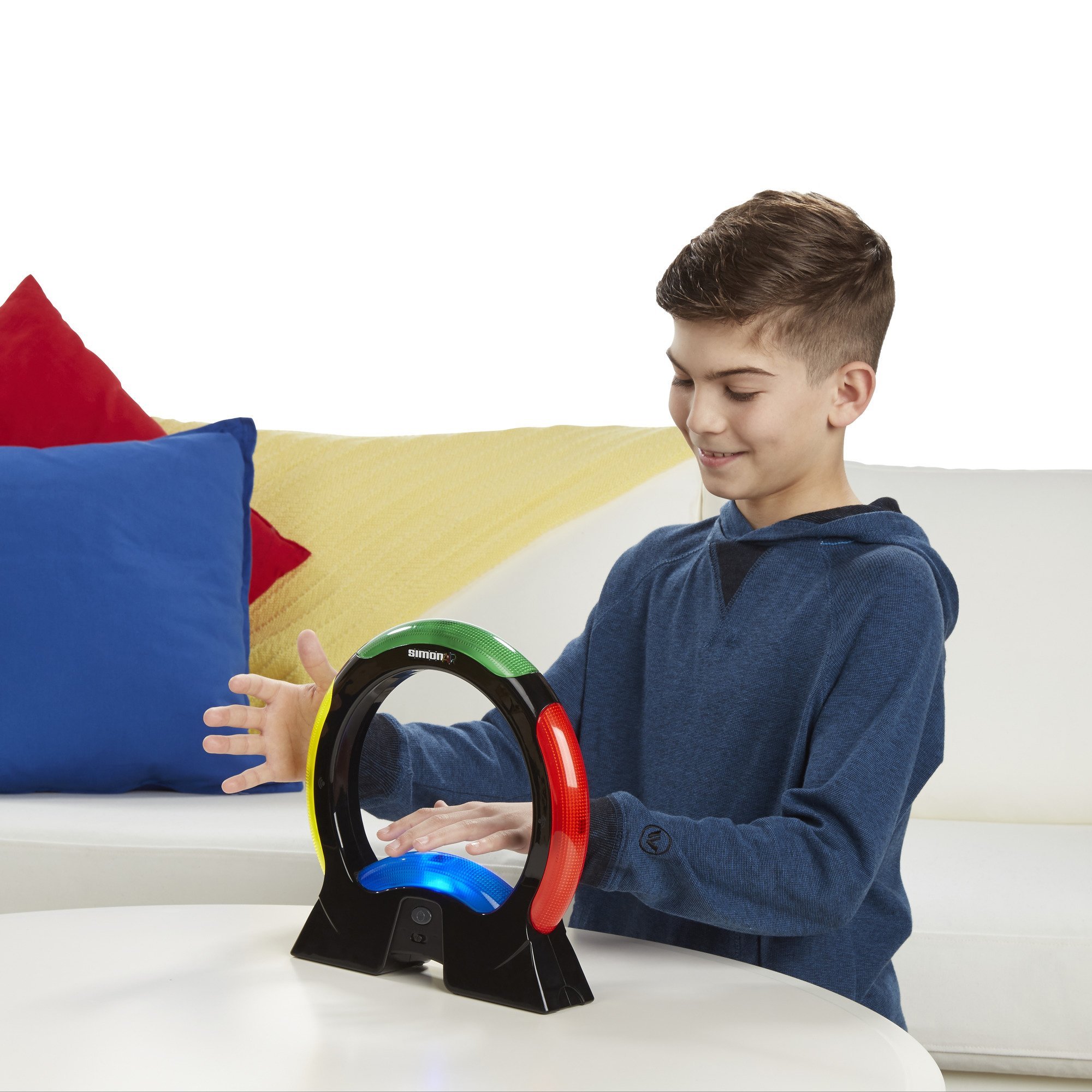 Hasbro Simon Air Game – Touchless Technology – Master the Moves to Win – Solo and 2 Player Mode – A Modern Twist on the Classic Game,96 months to 1188 months