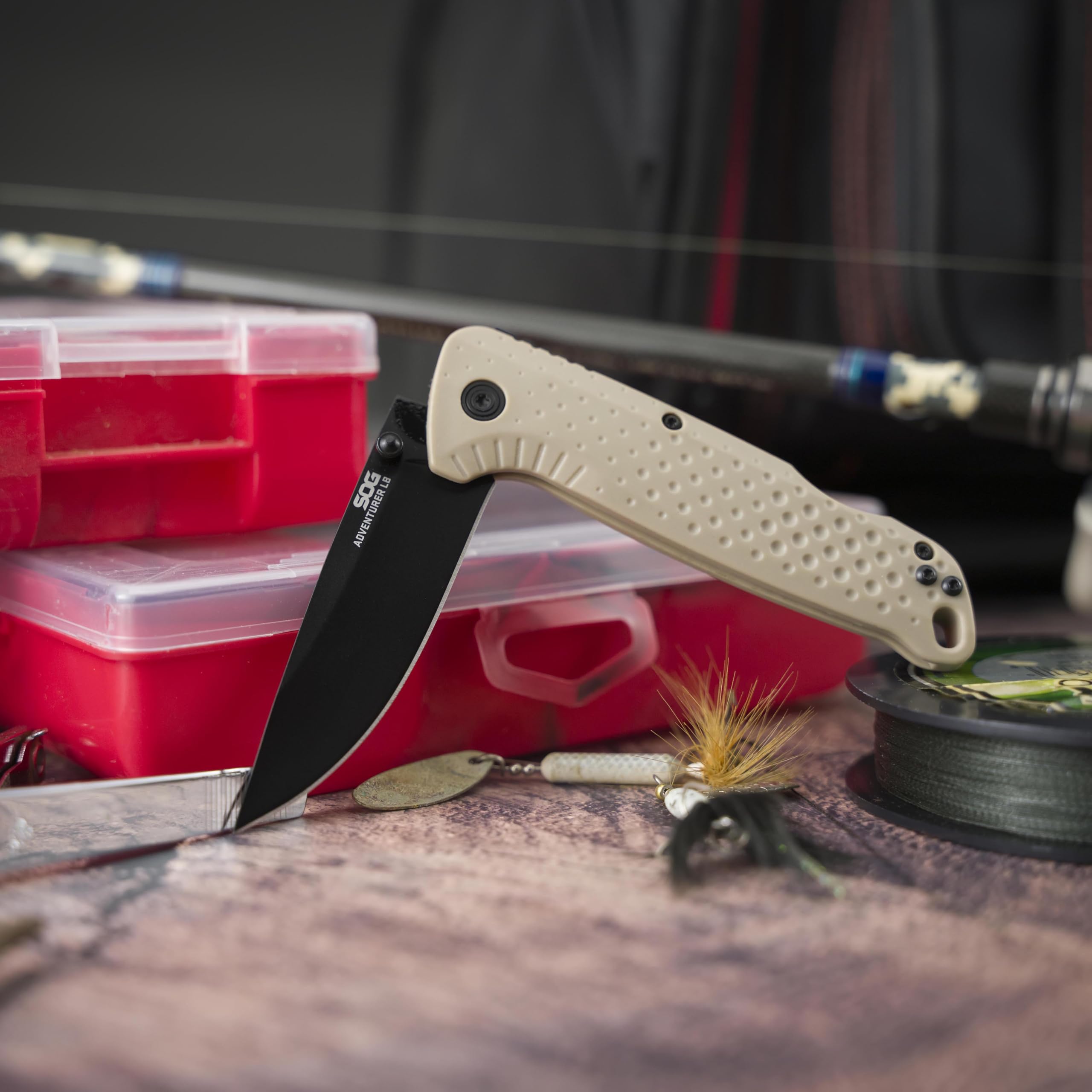 SOG ADVENTURER LB/3.5" BLADE/5CR15MOV/FDE + BLK/BLISTER PACK