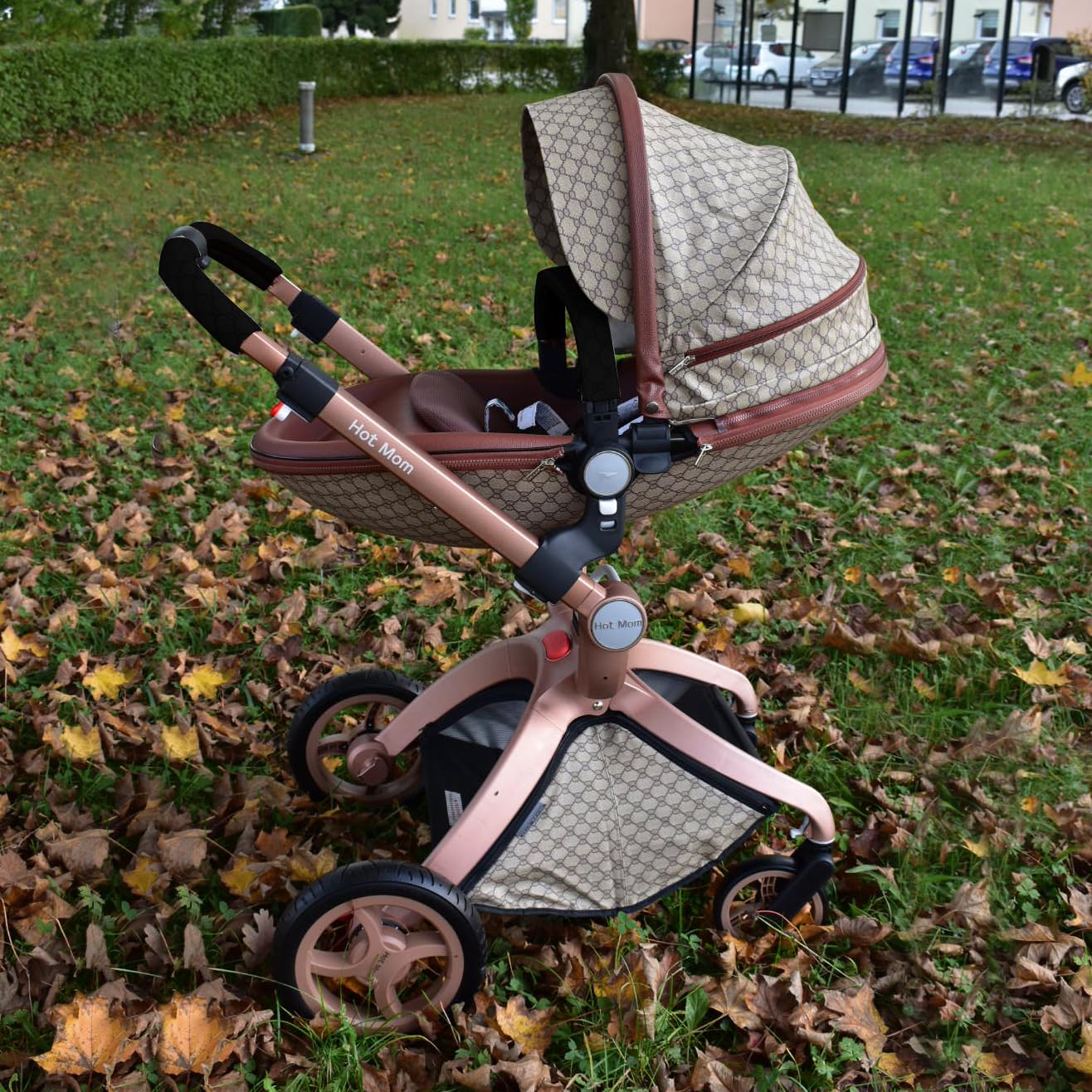 Hot Mom Baby Stroller: Baby Carriage with Adjustable Seat Height Angle and Four-Wheel Shock Absorption,Reversible,High Landscape and Fashional Pram (Grid)