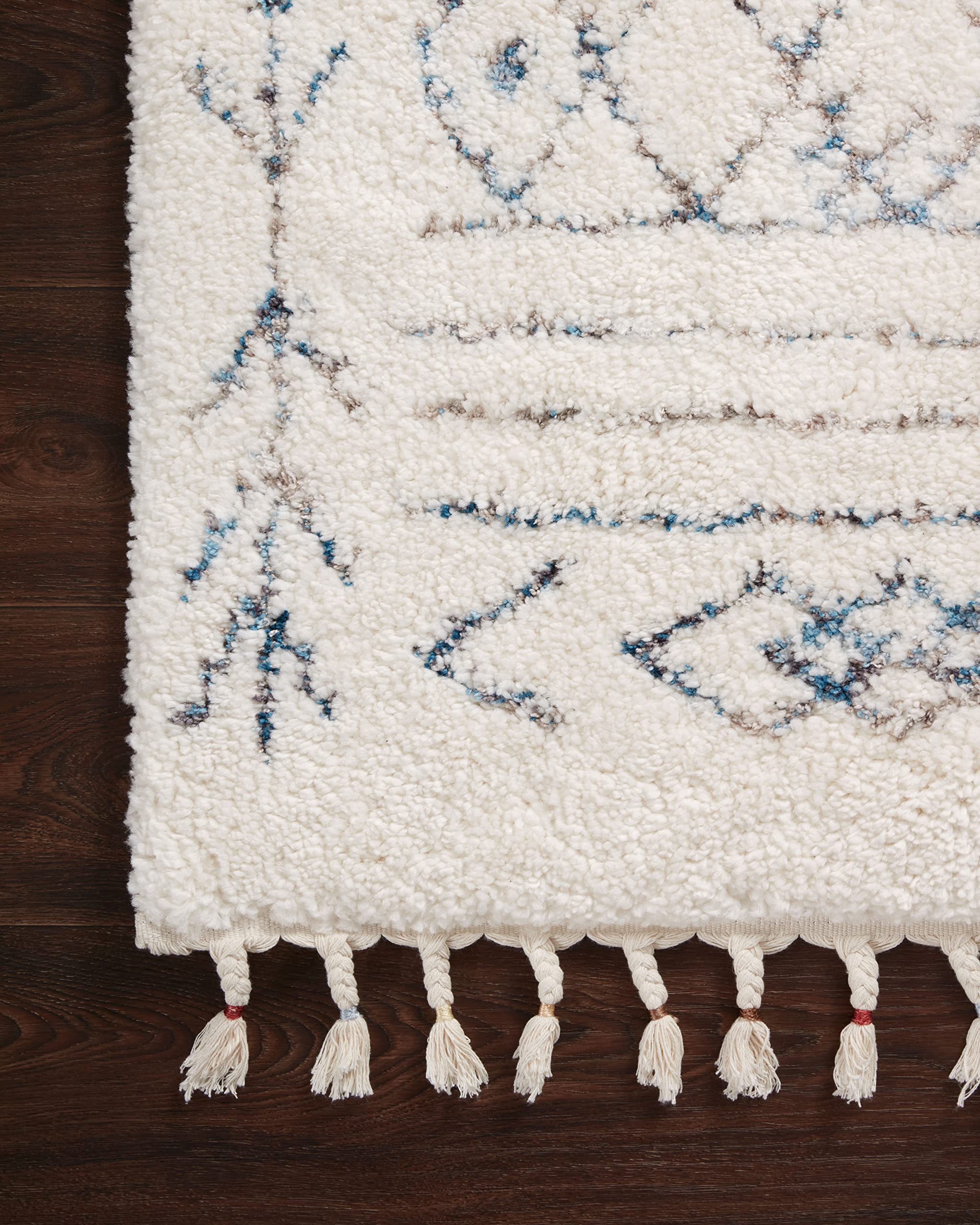 Loloi Justina Blakeney Ronnie Collection RON-02 Ivory/Sky 2'-2'' x 3'-9'' Accent Rug