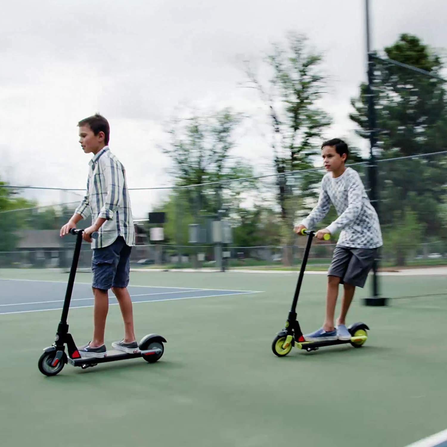 HOVERFLY GKS Kids Electric Scooter, Max 4 Miles Range & 7.5 Mph Speed, 6" Solid Rubber Wheels & UL2272 Certification, Lightweight Electric Kick Scooter for Kids Ages 6-12, Black