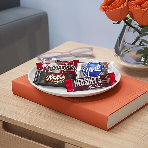 Hershey Assorted Dark Chocolate Flavored Snack Size, Candy Party Pack, 32.89 oz