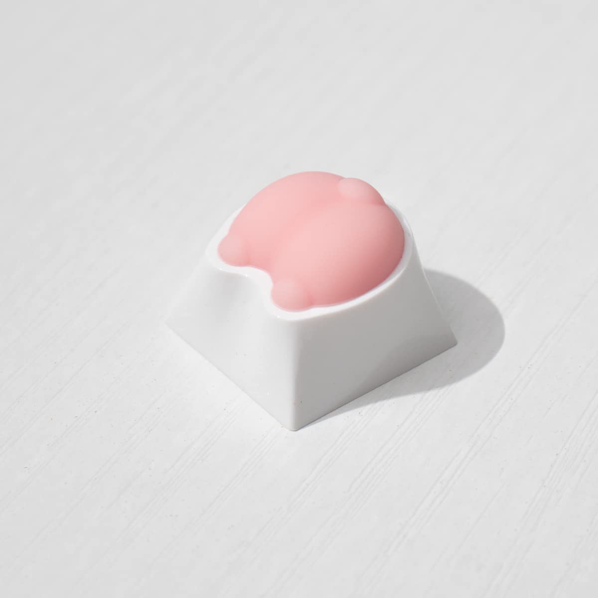 SUEHIODHY Custom Cat Paws Keycaps - 4PCS 3D Keycaps Pink Cat Butt Cute Mechanical Keyboard Keycaps for Cherry MX Switch Gaming Mechanical Keyboard