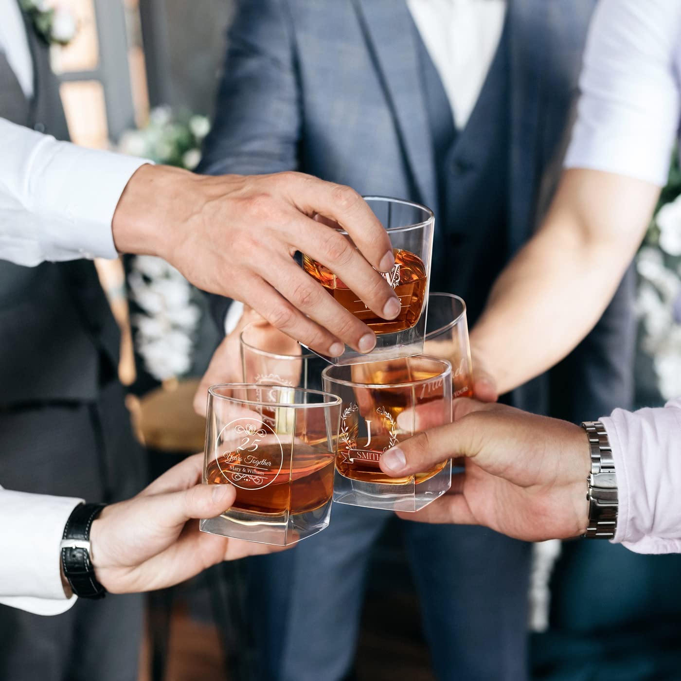 Maverton 6 Whiskey glasses for couples - Tumblers for Wedding - Drinking glasses for pairs - Personalized whisky set for newlyweds - Glassware for anniversary - For Parents - ANNIVERSARY