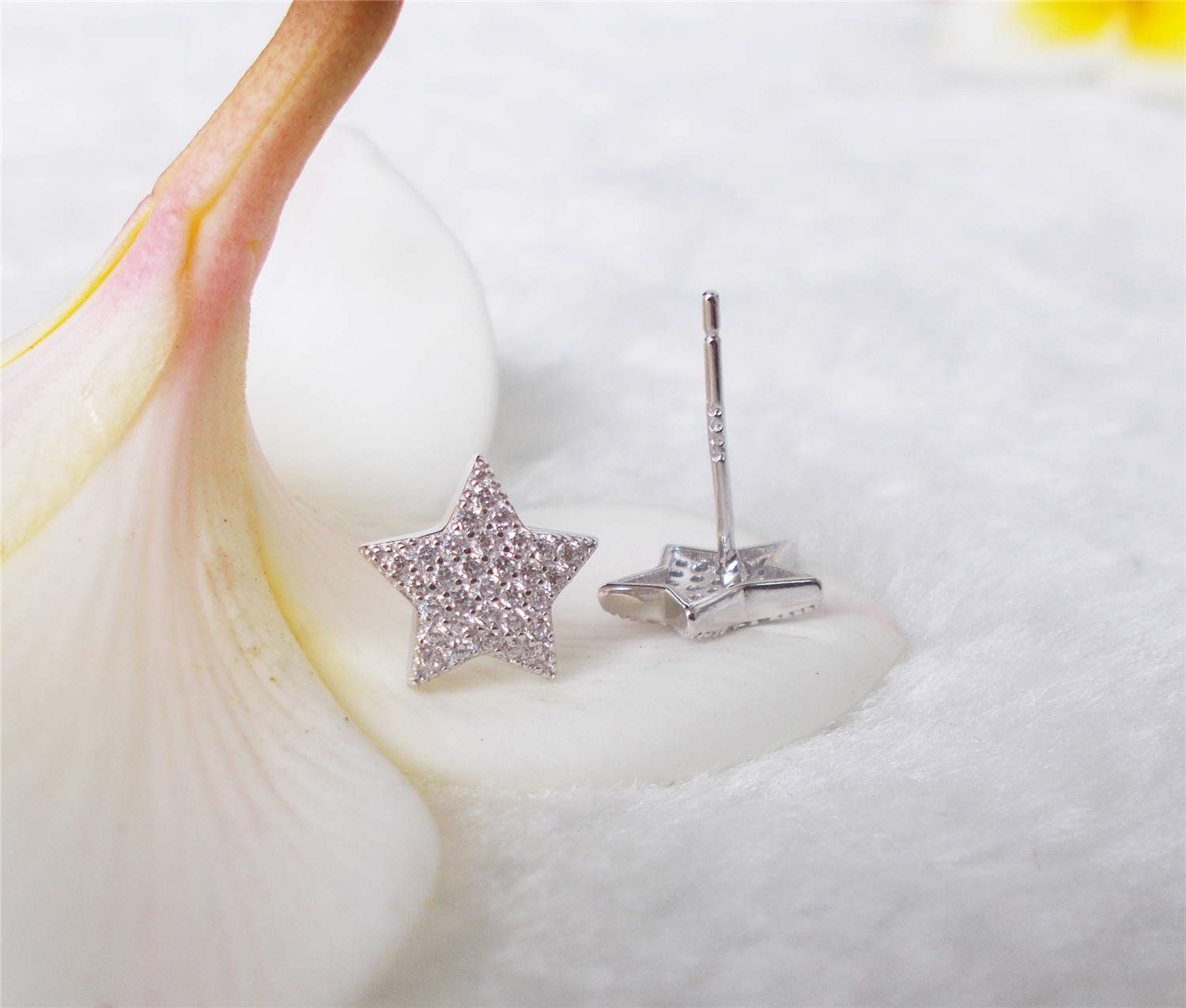 Hiqmic 925 Sterling Silver Fashion Star Rhinestone Ear Stud Earrings Piercing White Gold Plated Jewelry - Silver