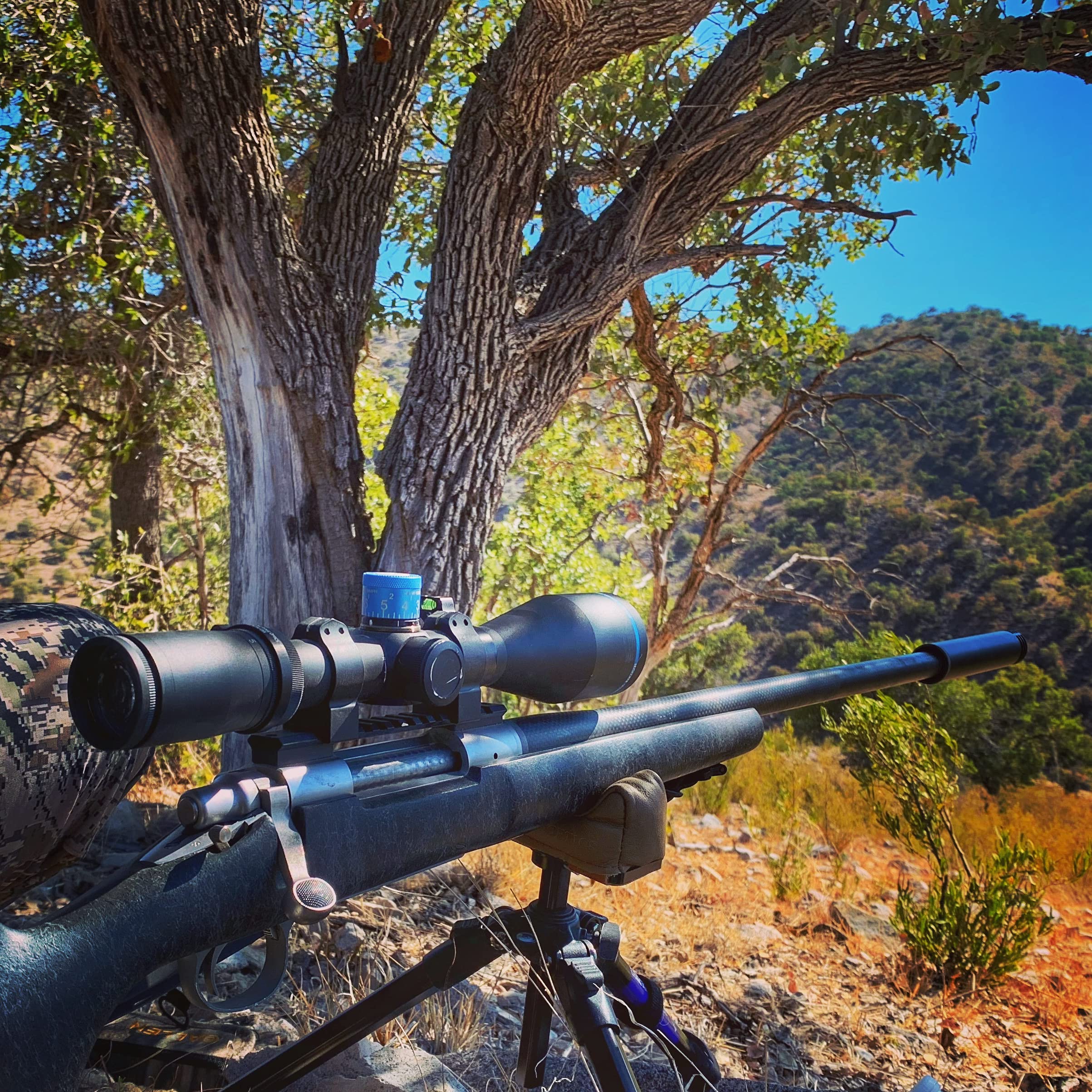 Huskemaw 5-20x50mm Blue Diamond Rifle Scope w/Huntsmart Reticle, Black 10520BDMB