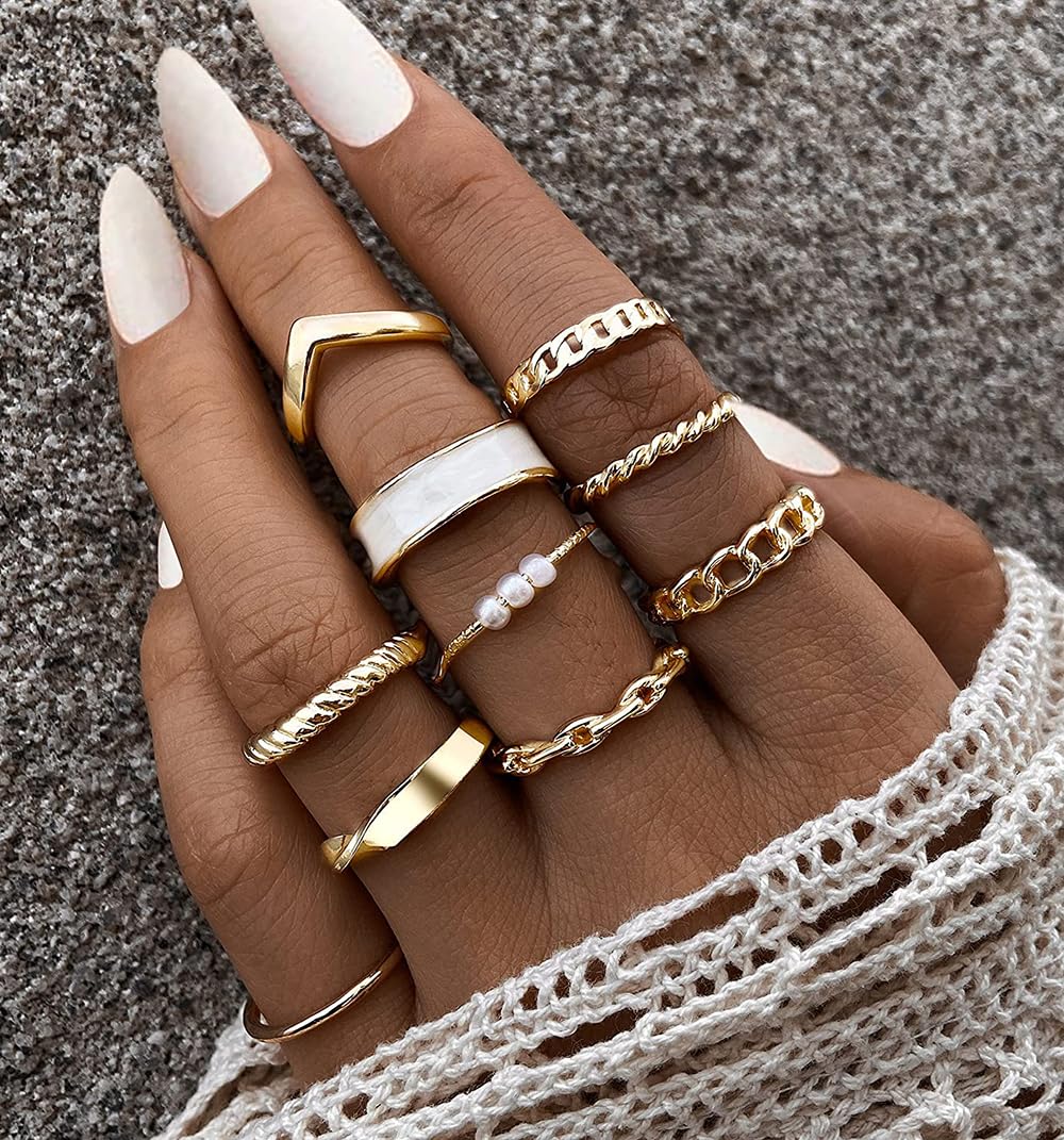 iF YOU 30 Pcs Vintage Gold Knuckle Rings Set, Boho Butterfly Snake Stackable Finger Rings for Women, Midi Rings Pack