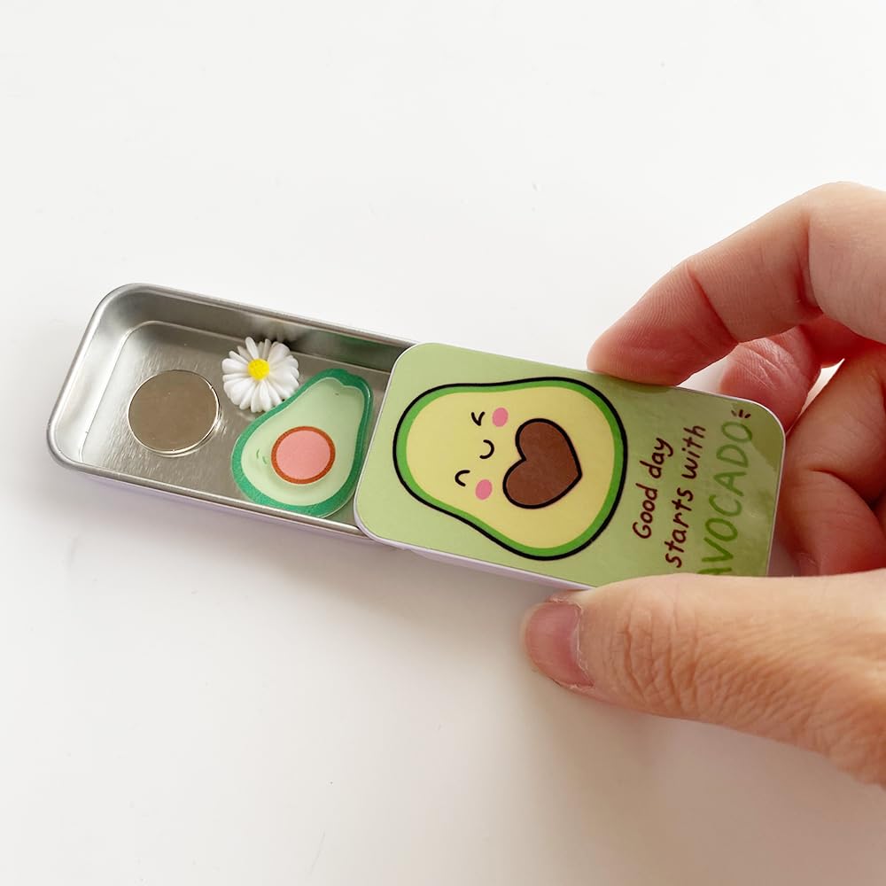 ZDDPDJ Cute Avocado Needle Case Magnetic Sewing Storage Container with Fruit Needle Minder Magnet for Cross Stitch Embroidery Needlepoint Craft Accessories