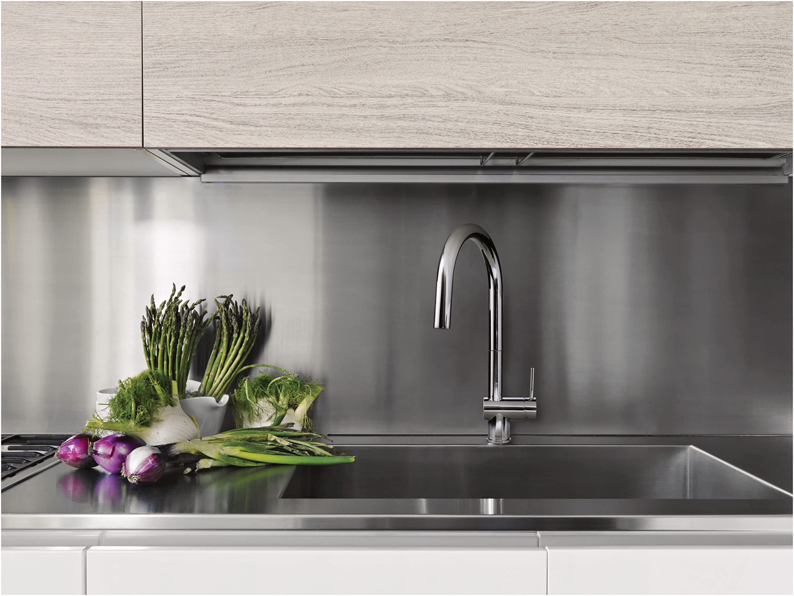 Riobel AZ201BK - Azure kitchen faucet with spray, Black