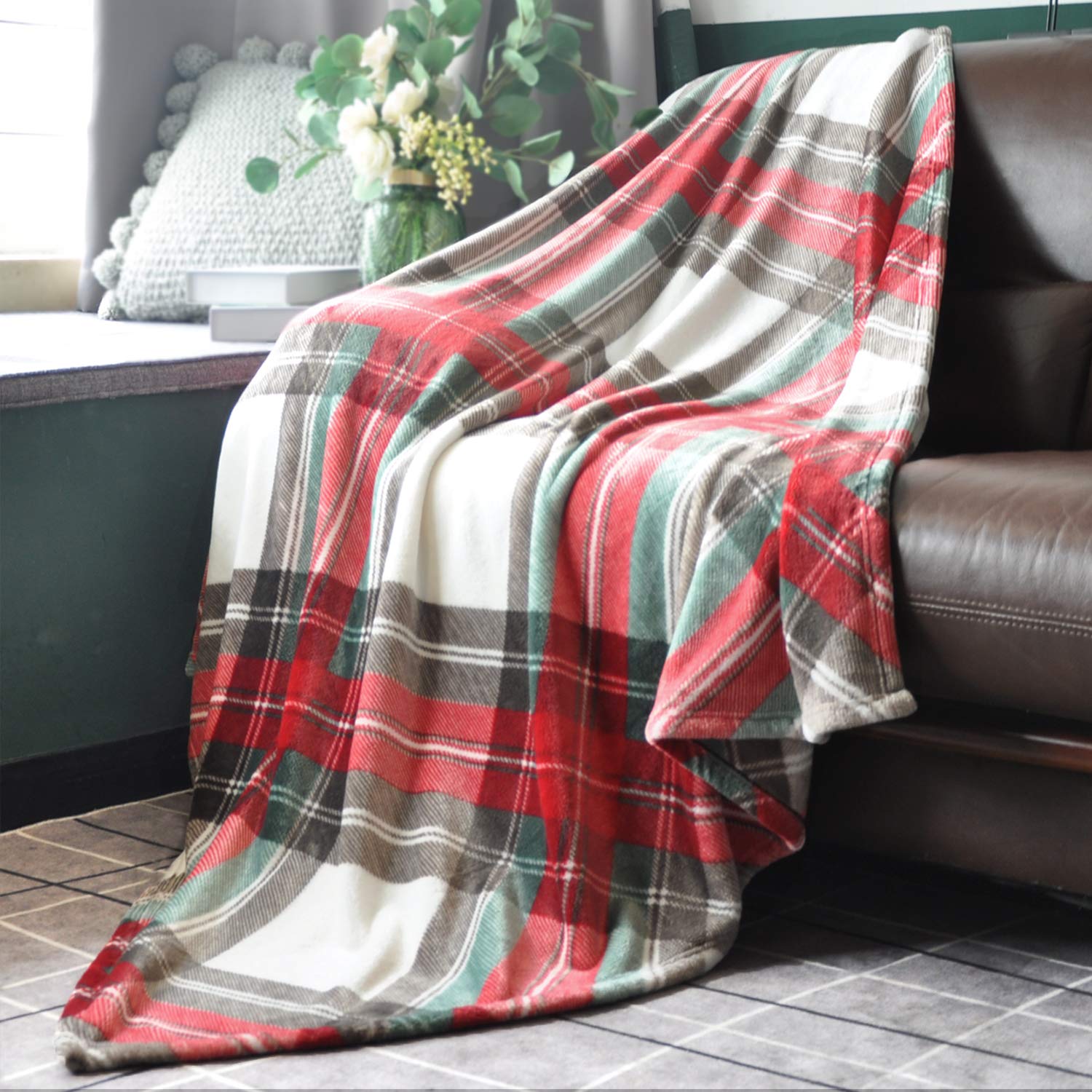 HOMRITAR Ultra Soft Throw Blanket with Plaid, Cozy Flannel Fleece Luxury Blanket for Bed, Sofa and Couch (50 x 60 inch, Red)