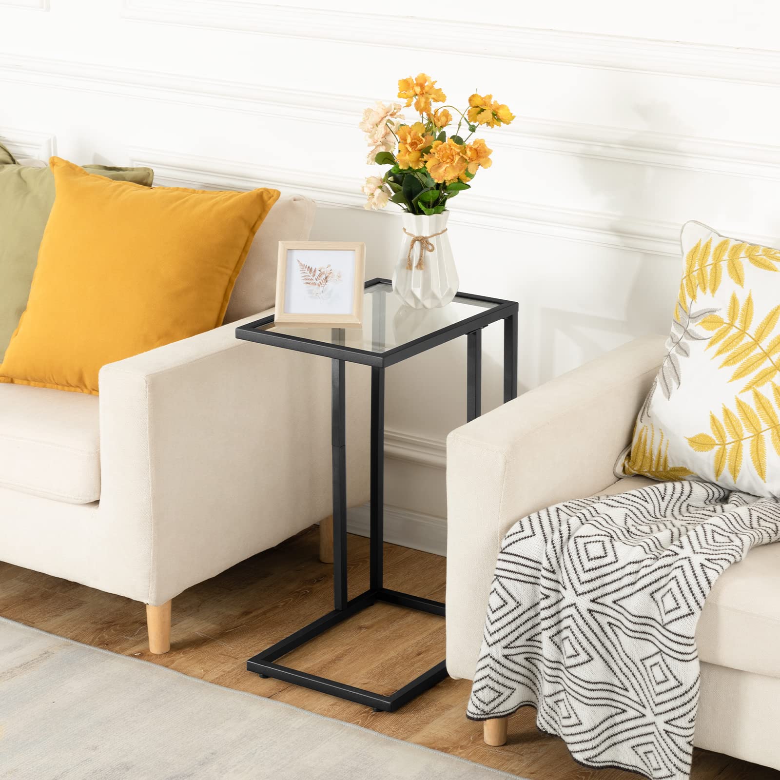 HOOBRO C Shaped End Table, Tempered Glass Snack Side Table with Metal Frame, TV Tray Table for Small Space, Sofa Couch and Bed, Modern Style, White WT03SF01
