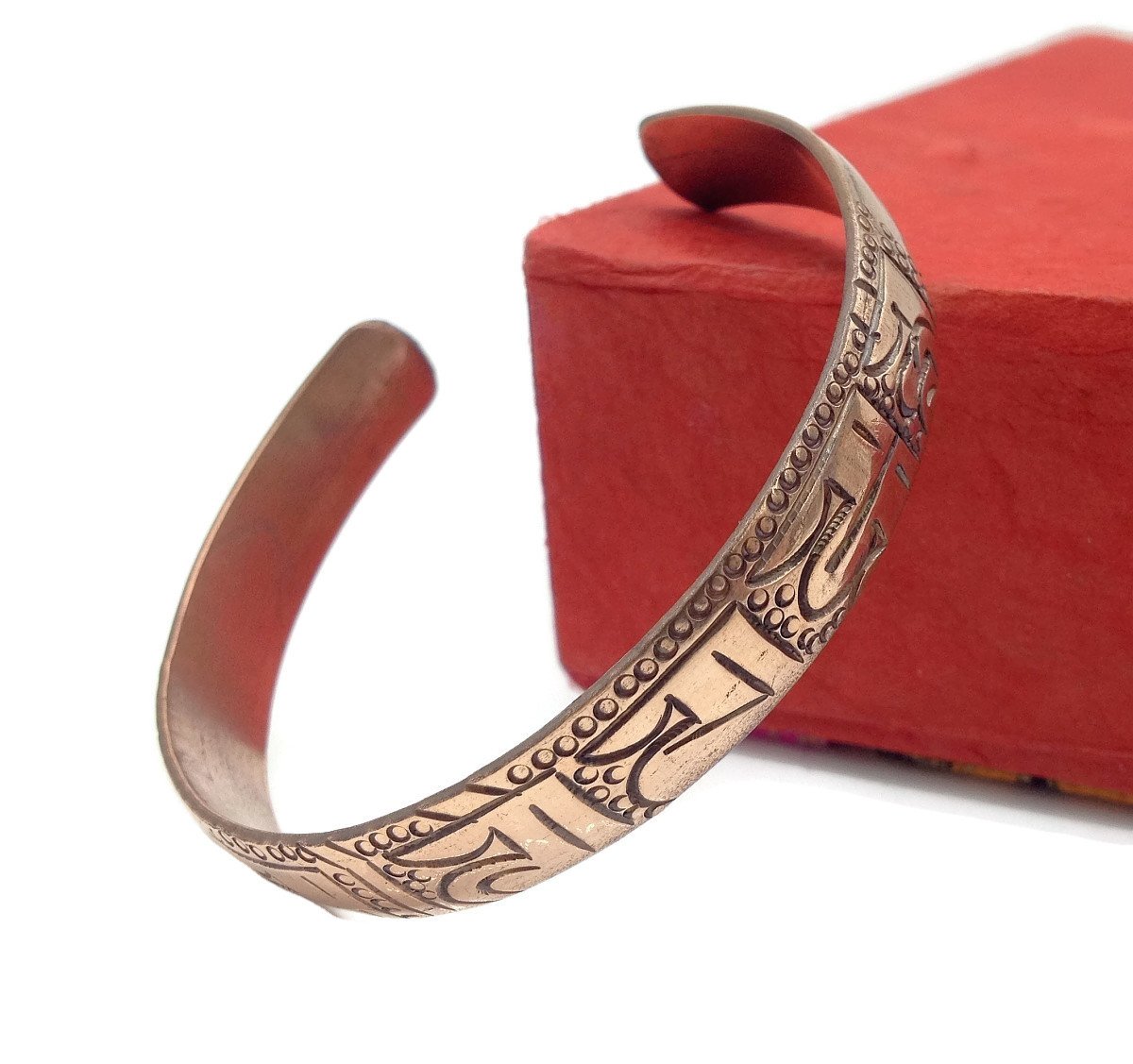 Healing Lama Pure Copper Tibetan Healing Bracelet. Om Mani Padme Hum Mantra Bracelet.