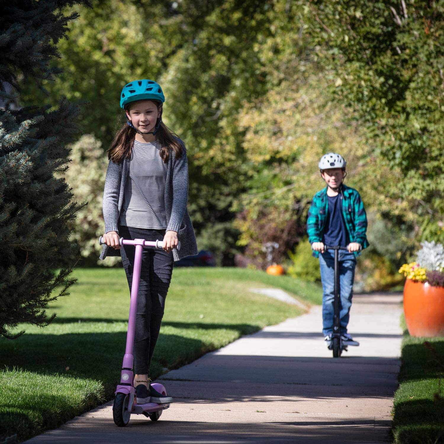 HOVERFLY GKS Kids Electric Scooter, Max 4 Miles Range & 7.5 Mph Speed, 6" Solid Rubber Wheels & UL2272 Certification, Lightweight Electric Kick Scooter for Kids Ages 6-12, Black