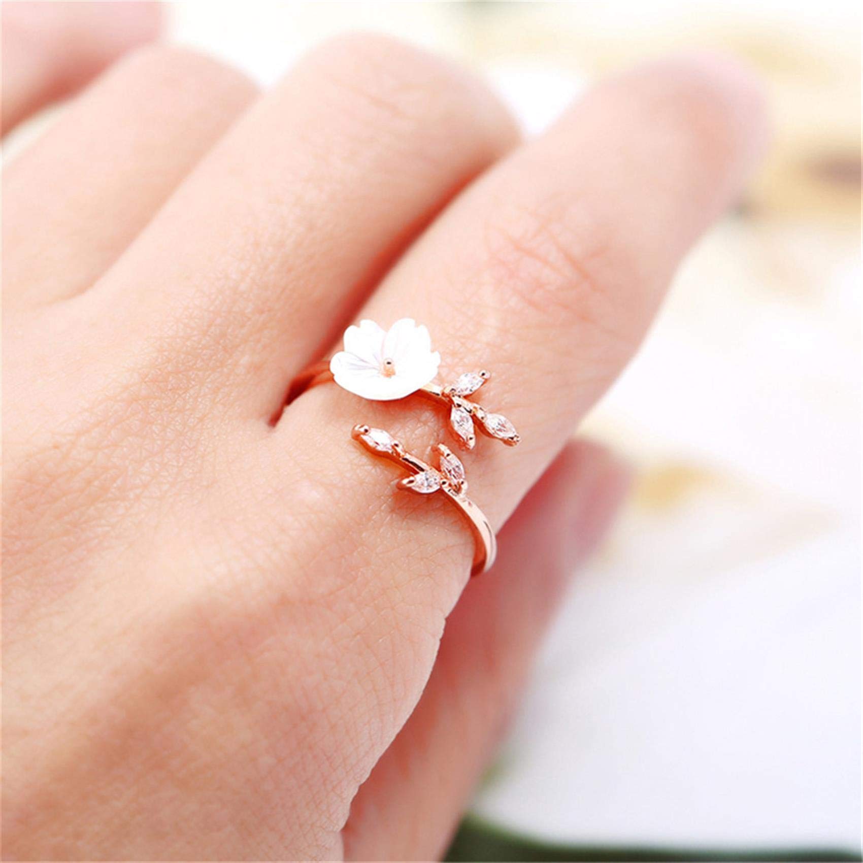 Journey studio Branch Flower Ring Adjustable Artificial Crystal Leaves Ring Open Finger Ring for Women