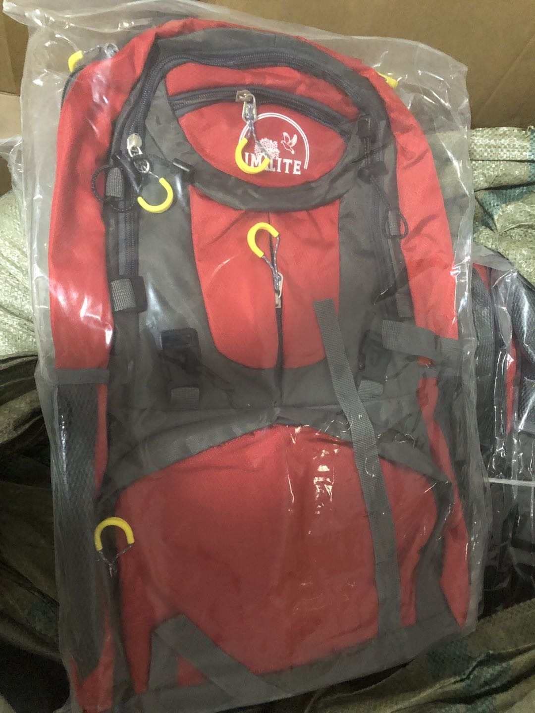 Imilite Hiking Backpack 40L with 2L BPA Free Hydration Bladder Multiple Compartments Water Storage (red)