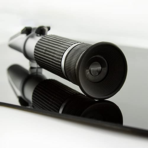Salinity Refractometer for Seawater and Marine Fishkeeping Aquarium 0-100 PPT - Dual Scale (1.0 to 1.070 S.G.) - Automatic Temperature Compensation