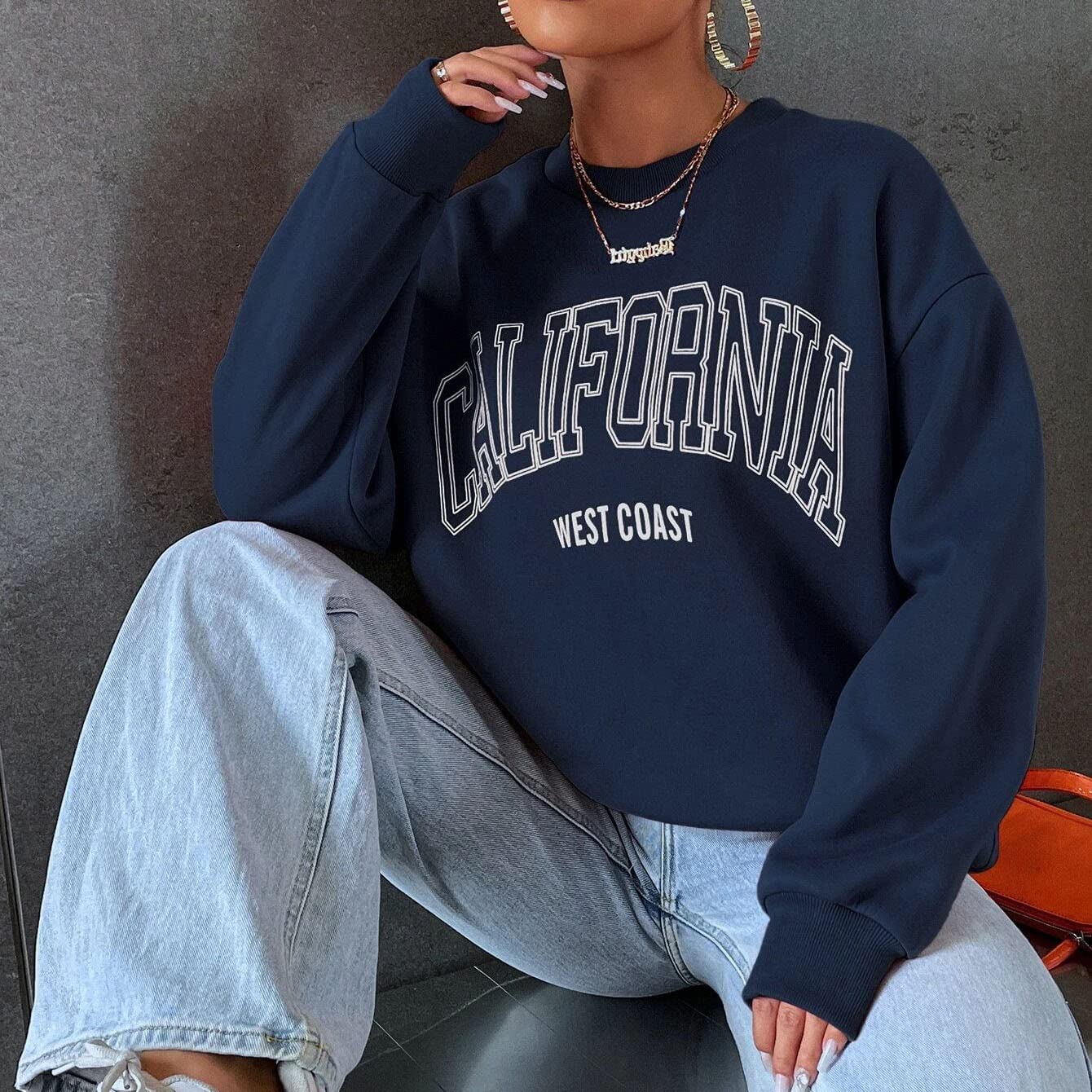 Mutumobo Women Oversized California Letter Graphic Fleece Sweatshirt Long Sleeve Crewneck Drop Shoulder Pullover Jumper Navy Blue