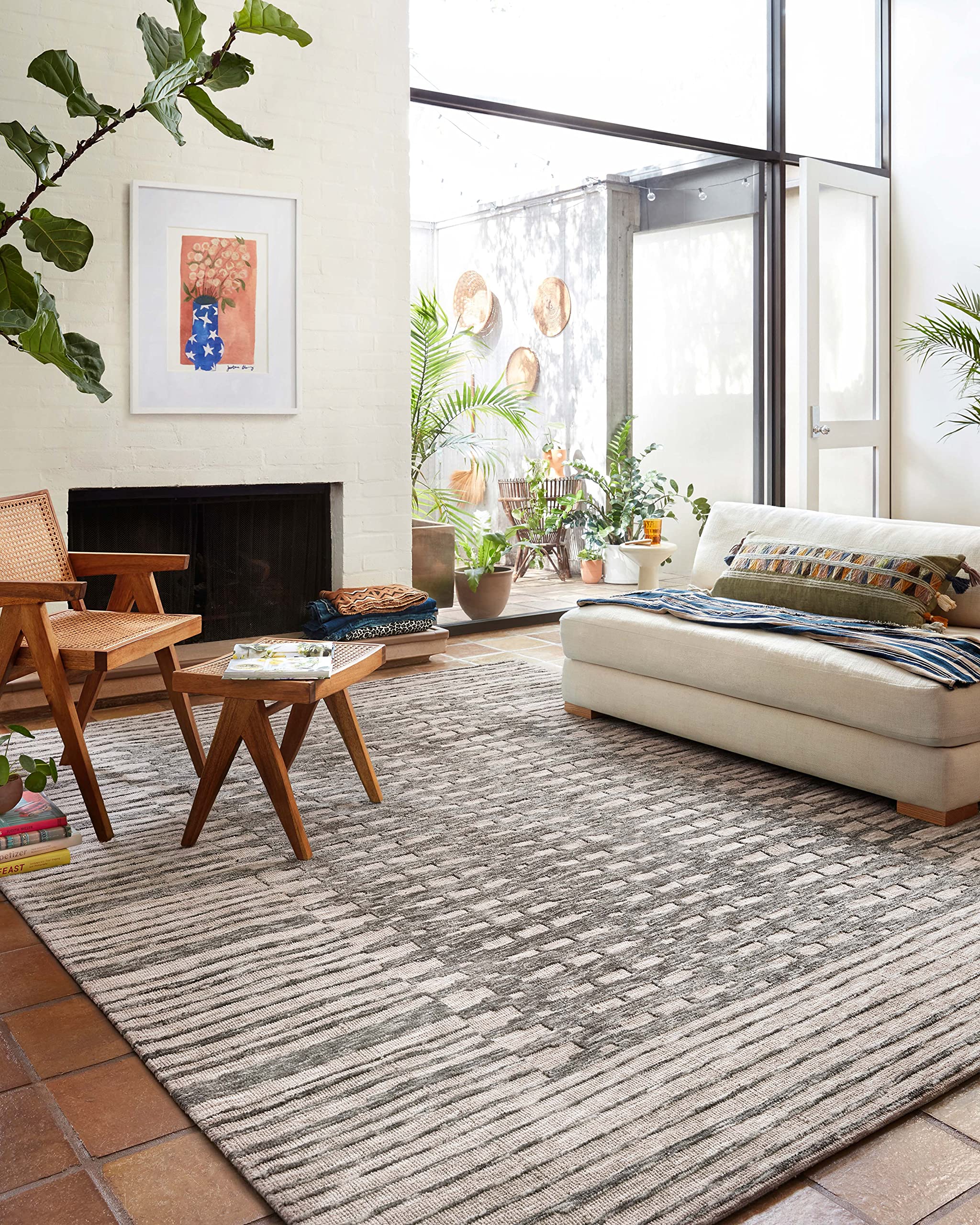 Justina Blakeney x Loloi Yeshaia Grey/Charcoal 8'-6" x 12' Area Rug