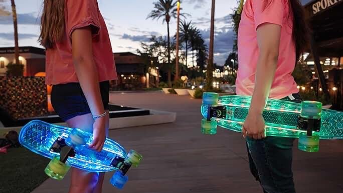 HUAXIAO 22 Inch Skateboard- with Led Light Up Wheels for Beginners,Complete Mini Cruiser Retro Skateboard for Kid,Smooth Riding,Durable Polypropylene with Pu Wheels