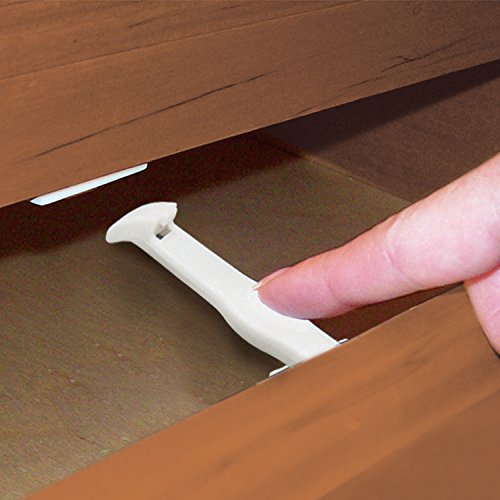 Home Safe by Summer Cabinet and Drawer Latches, 7-Pack