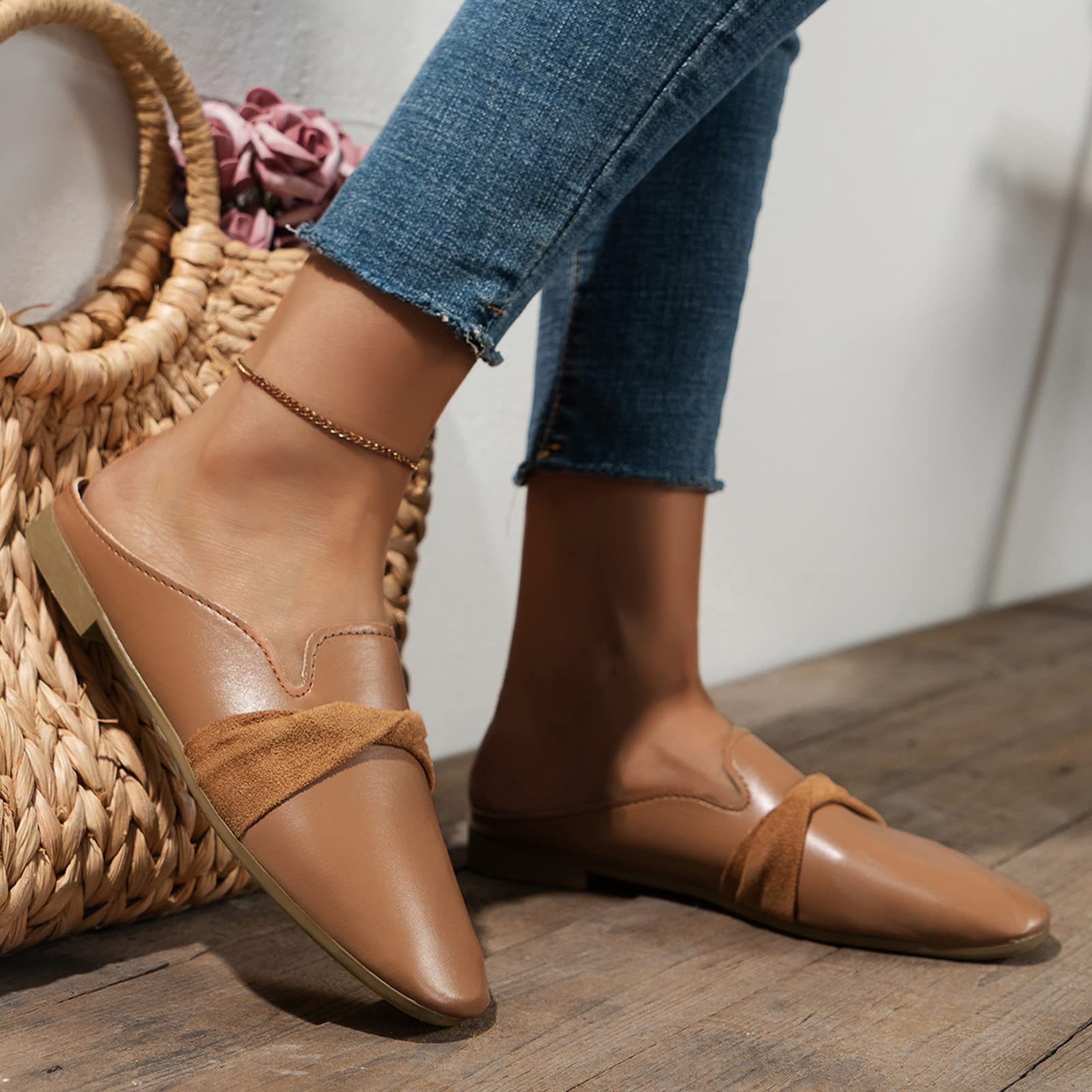 Ladies Fashion Solid Color Leather Round Head Half Slippers Flat Comfortable Casual Casual Shoes for Women with Heel Brown