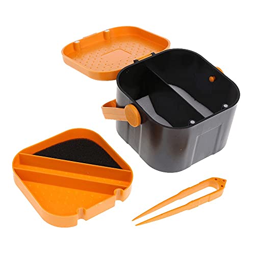 LMMDDP Double-layer Plastic Fishing Bait Box Double-layer Fishing Tackle Box 10 X 10 X 7.5cm Fishing Tackle Box