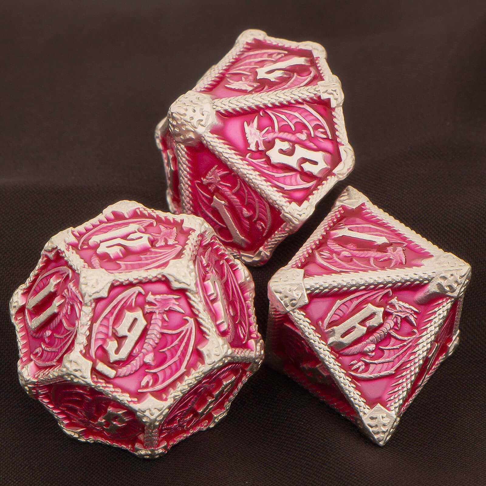 OUKELANWO Metal Dice Set D&D, Pink Dungeons and Dragons Dice with Gift Box, 7 Piece Polyhedral Role Playing Dice, RPG D and D Dice D20 D12 D10 D8 D6 D4